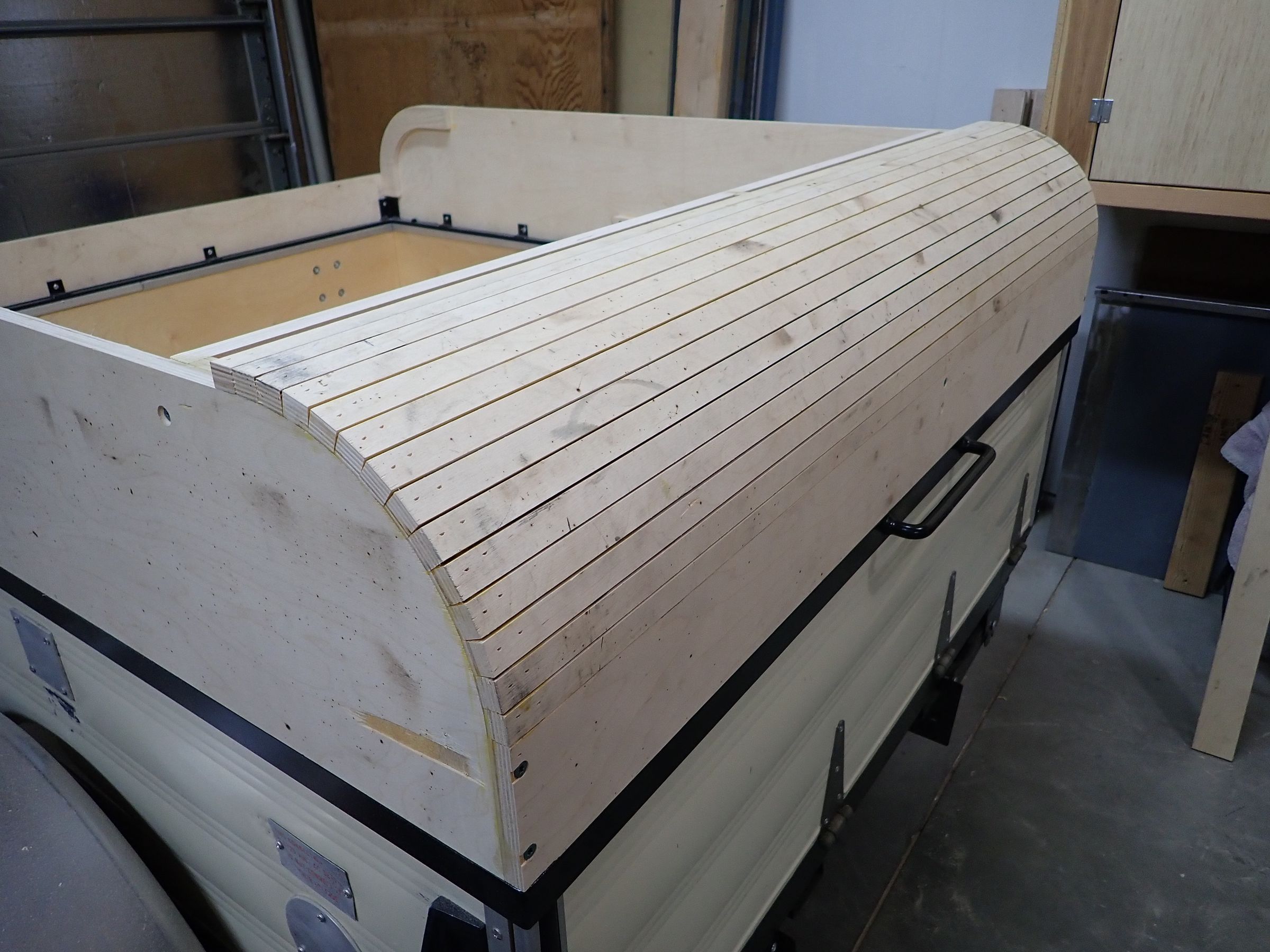 Retro-Style Camping Gear Trailer : 8 Steps (with Pictures) - Instructables