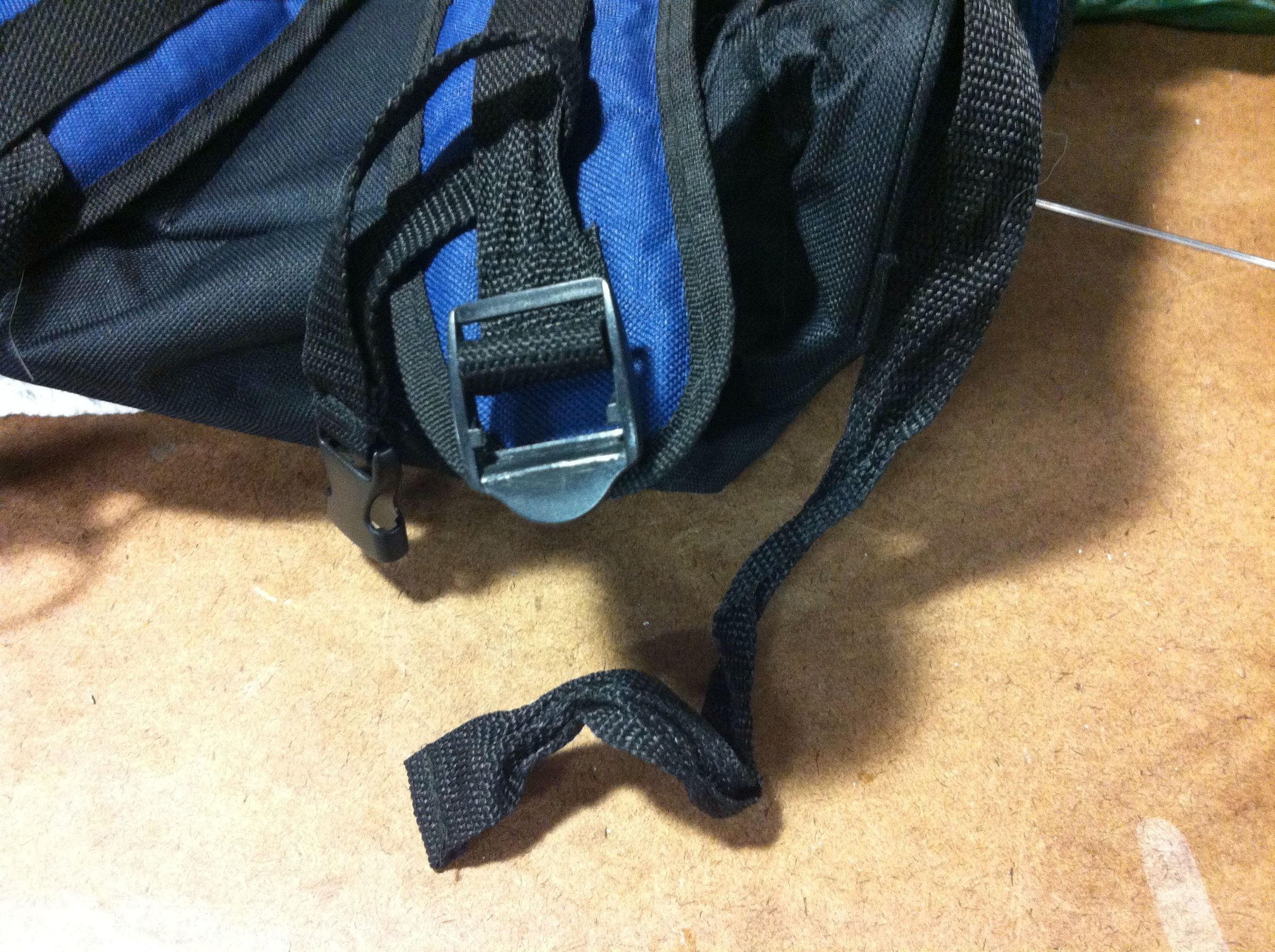 No-Sew Repair of Backpack Buckle : 8 Steps (with Pictures) - Instructables