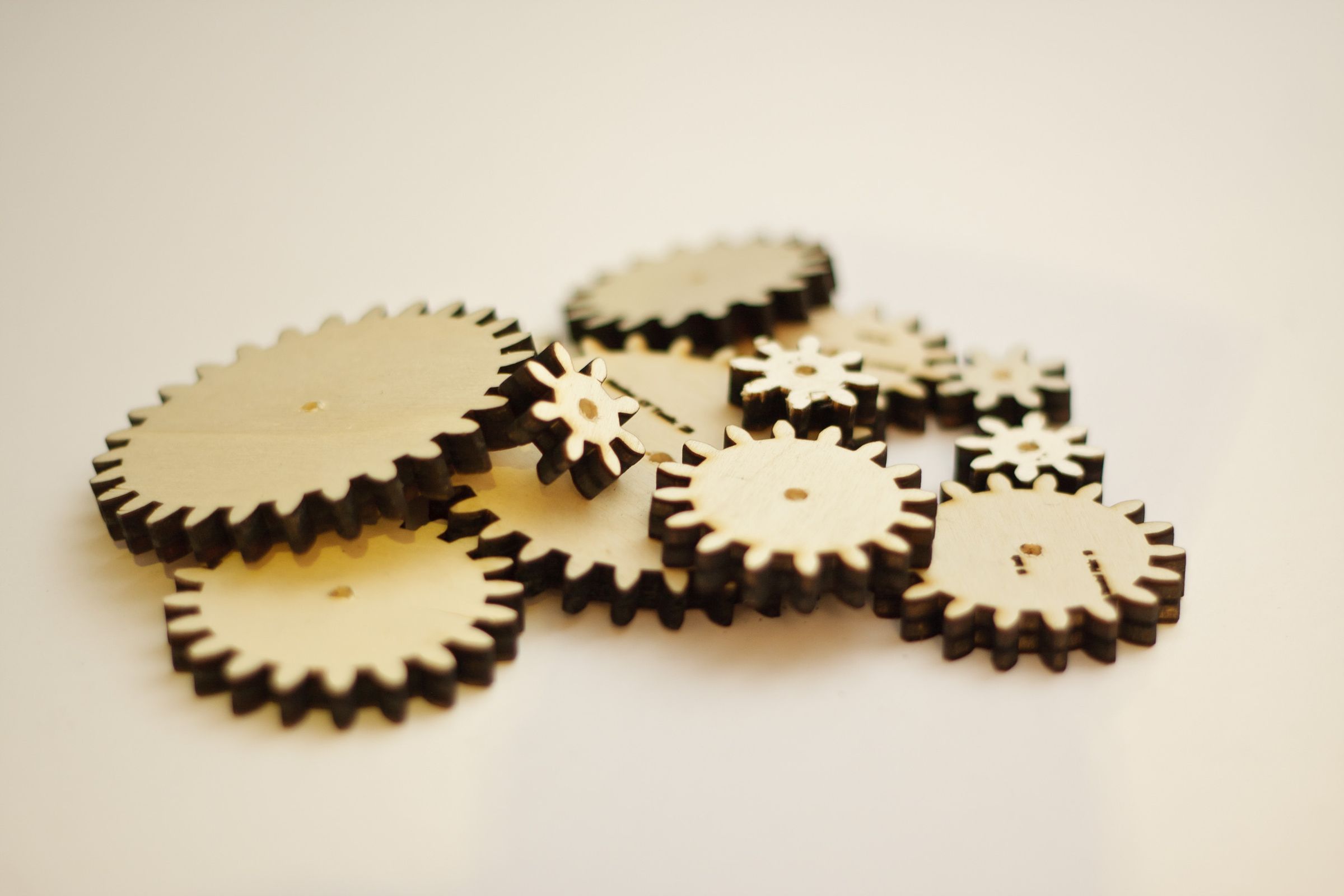 Wooden Gears Toy : 8 Steps (with Pictures) - Instructables