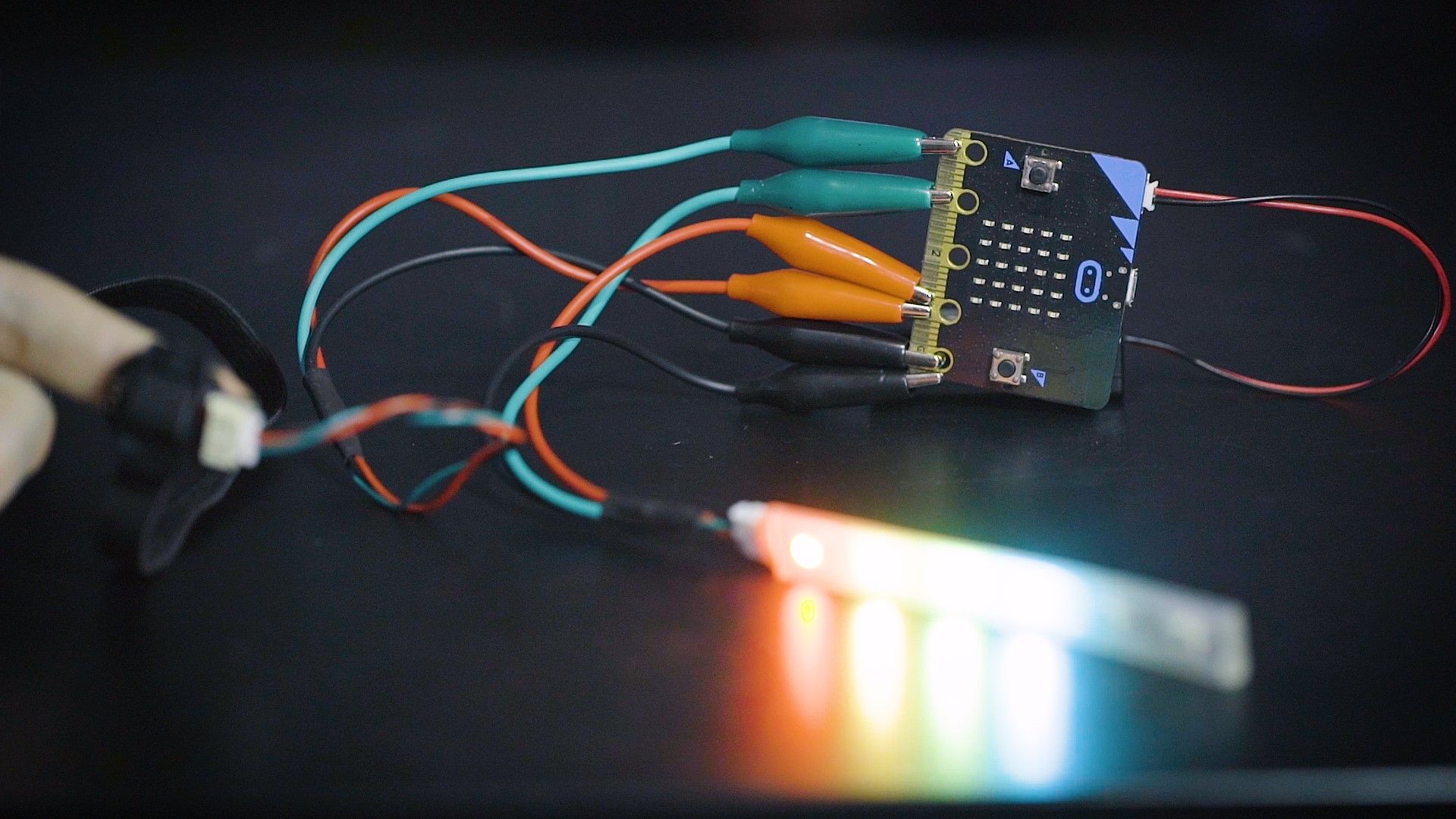Fun MicroBit Dice : 6 Steps - Instructables