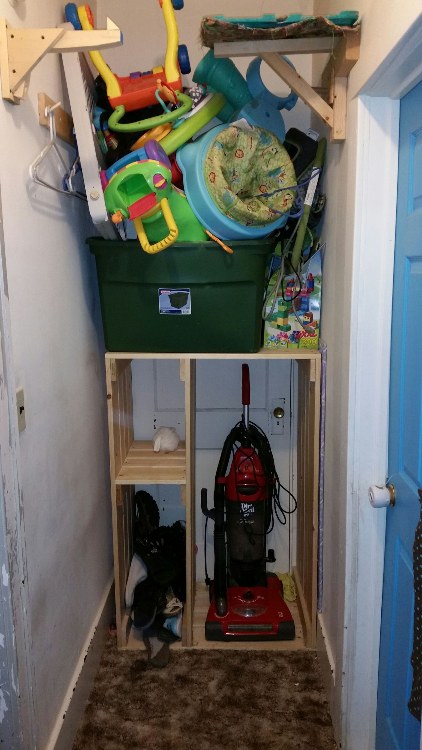 Family Version of TINY House Living : 22 Steps (with Pictures ...