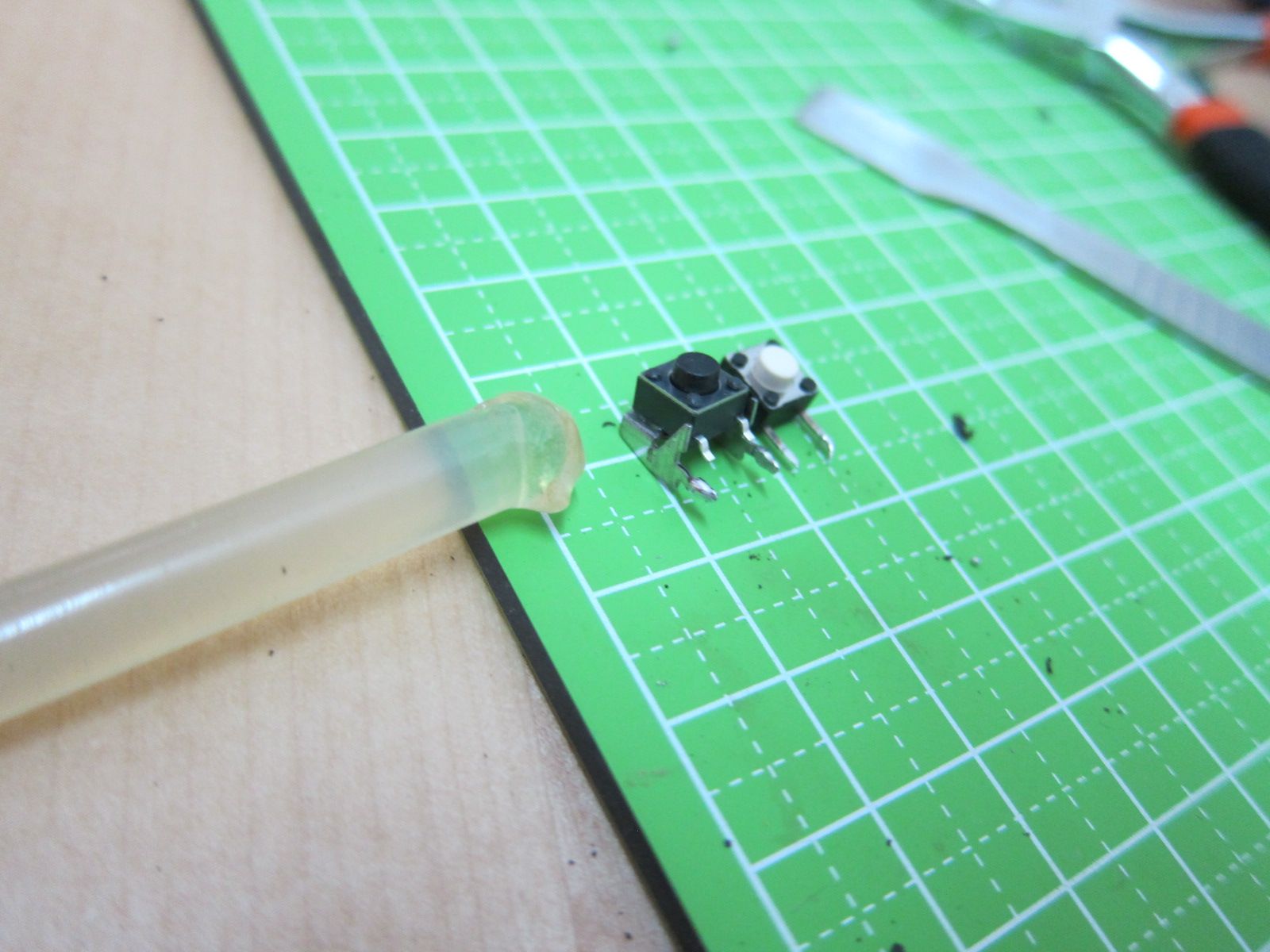 Repairing an Xbox One Controller (Faulty LB/RB Button) : 6 Steps ...