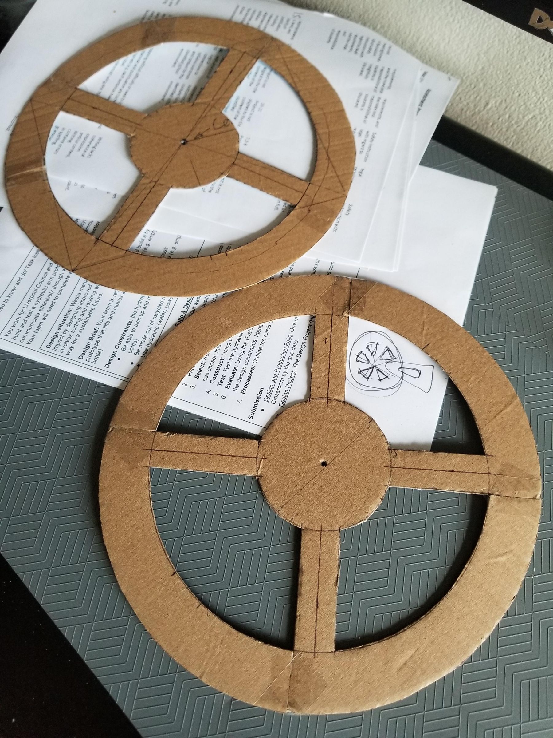 Cardboard Ferris Wheel - Learning From Home Project : 21 Steps (with ...