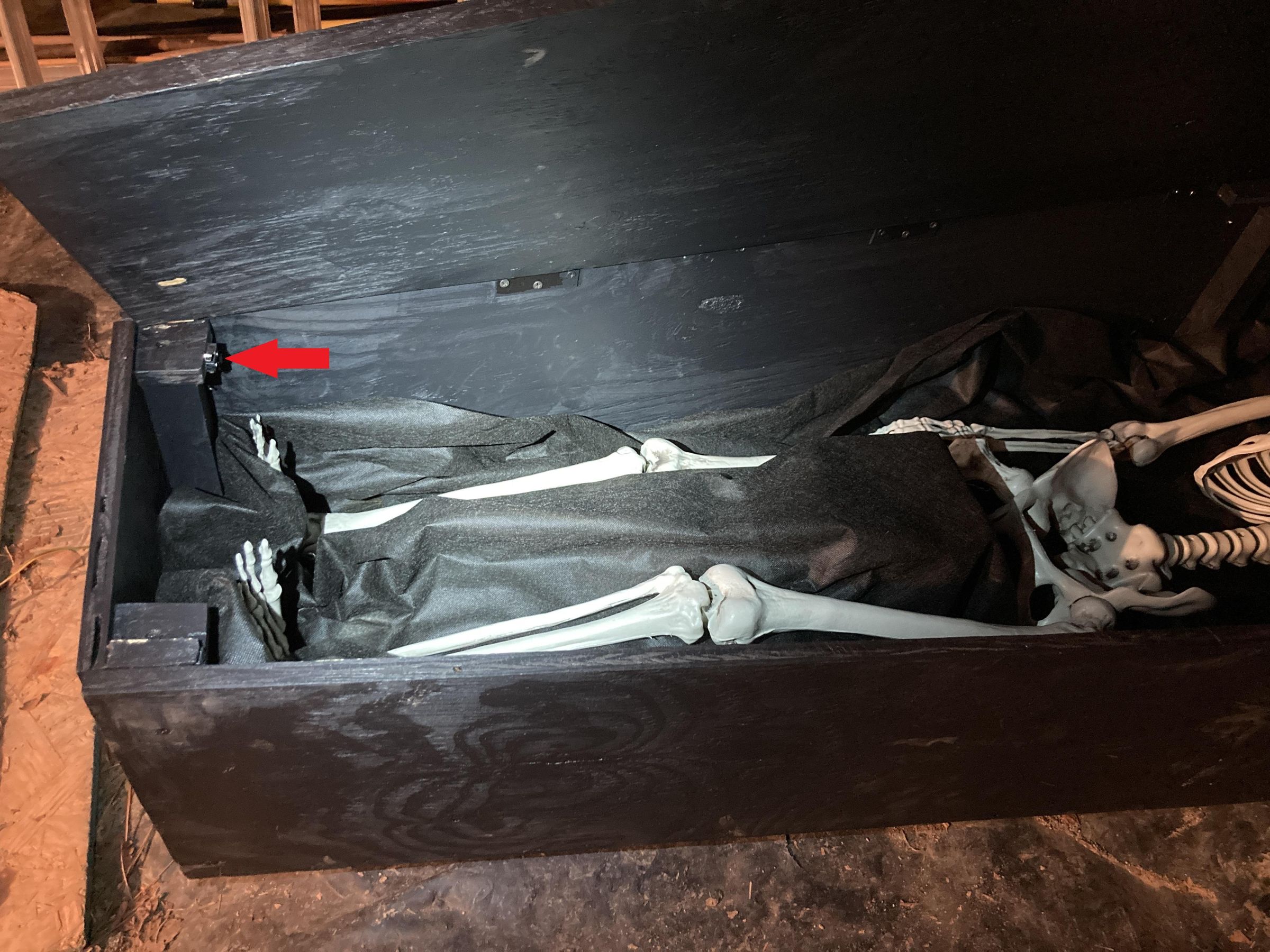 Arduino Motorized Opening Coffin for Halloween : 24 Steps - Instructables