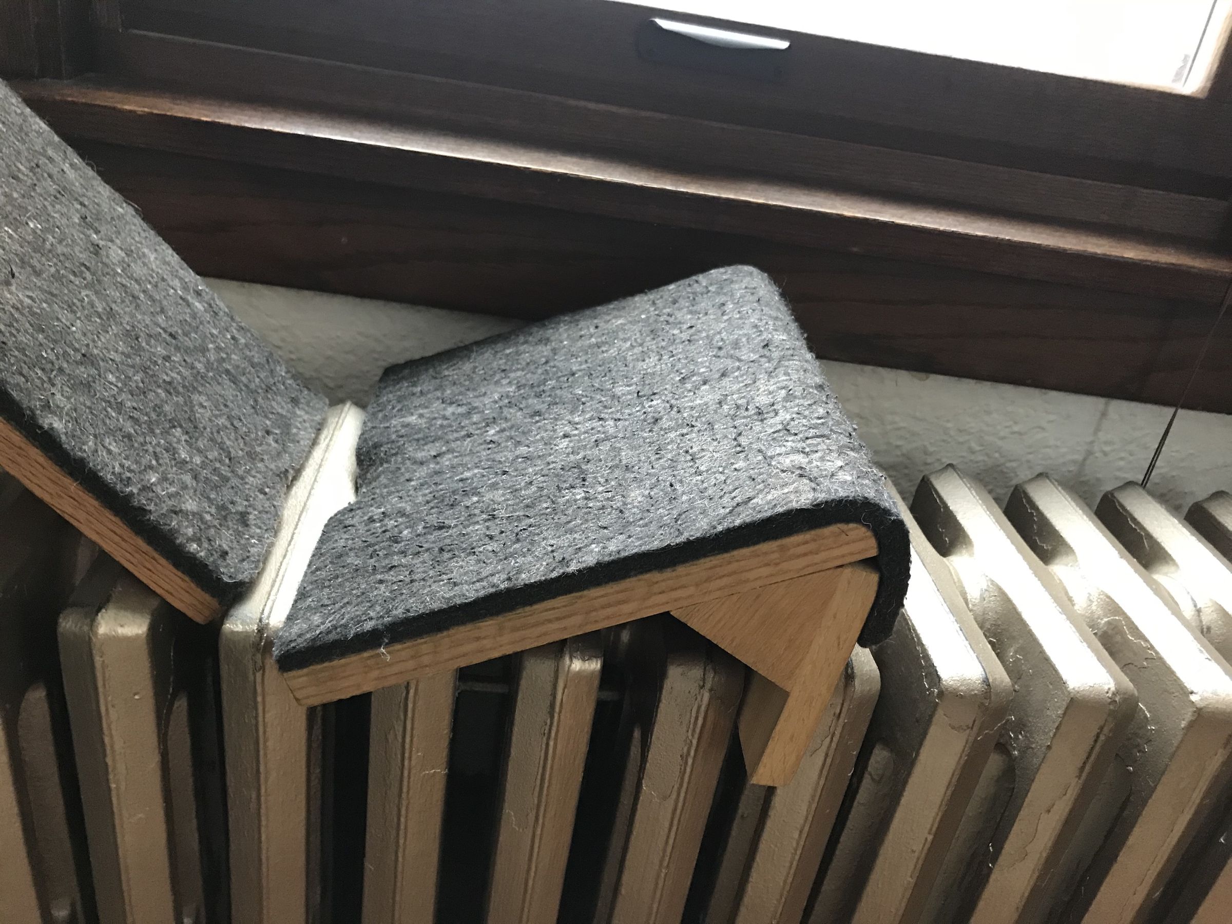 Cozy Felt Radiator Chair : 5 Steps - Instructables