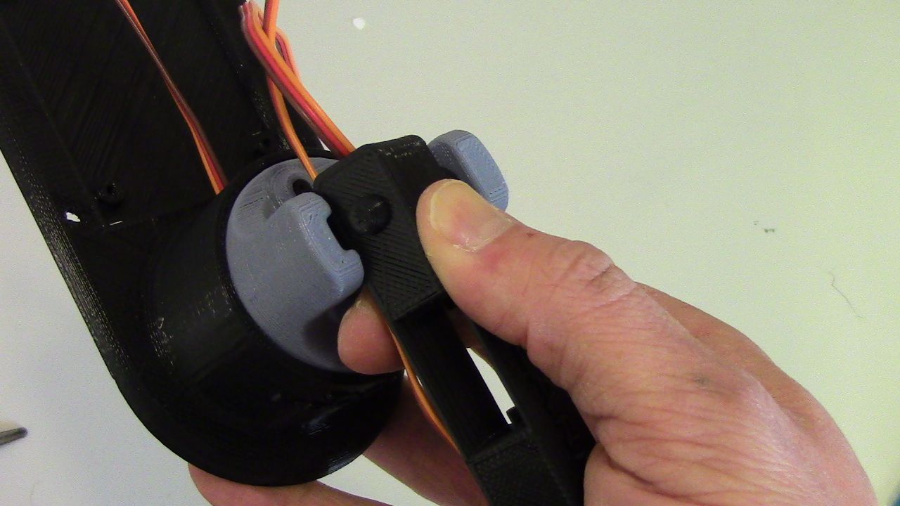 3D Printed, Bluetooth Controlled, Arduino Robot Arm - LittleArm 2C : 20 Steps (with Pictures ...