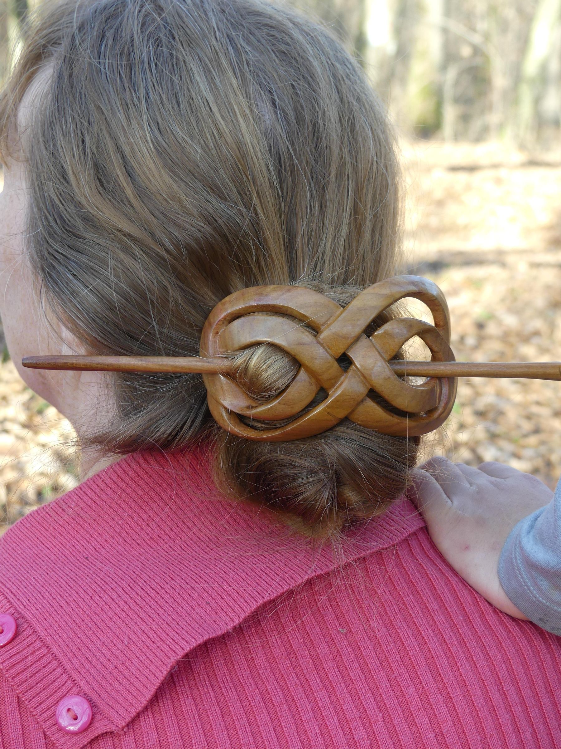 Interlocking Mobius Band Hair Clip : 9 Steps (with Pictures ...