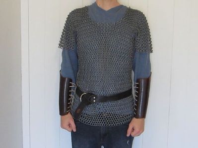 A Novel Approach to Mail Armor : 6 Steps (with Pictures) - Instructables
