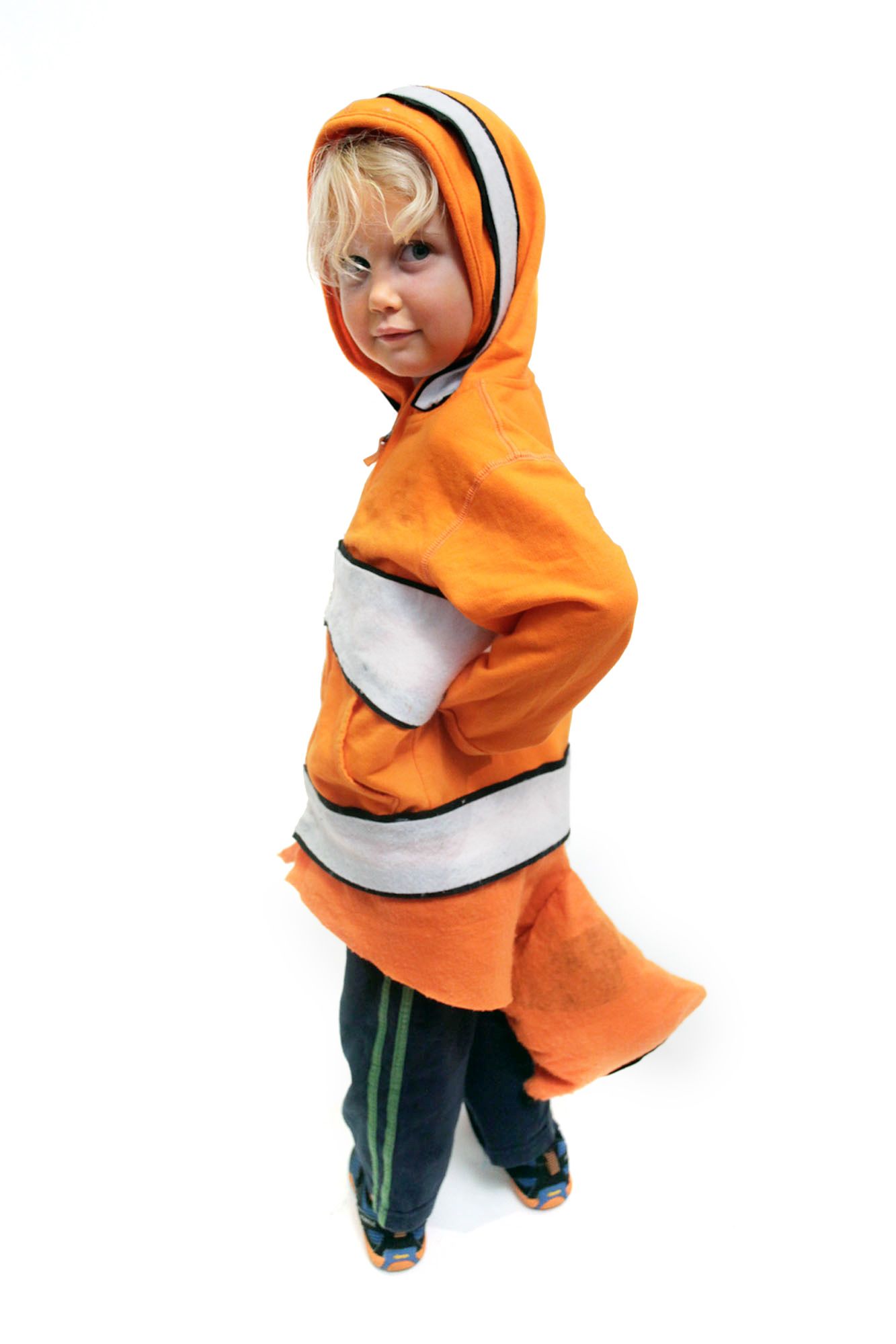 No-Sew Finding Nemo Clownfish Costume : 8 Steps (with Pictures ...