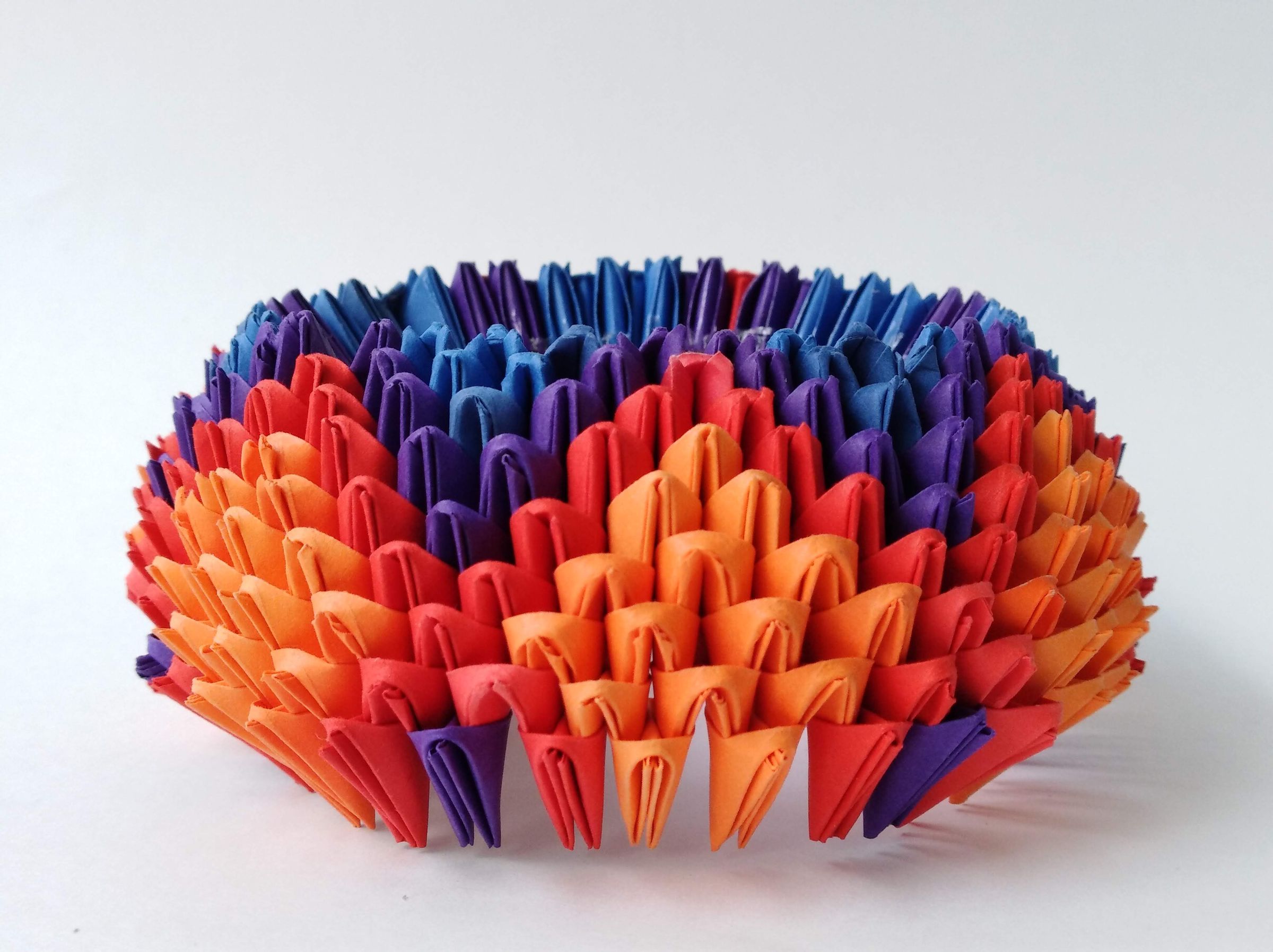 WATERPROOF Rainbow Origami Vase : 7 Steps (with Pictures) - Instructables