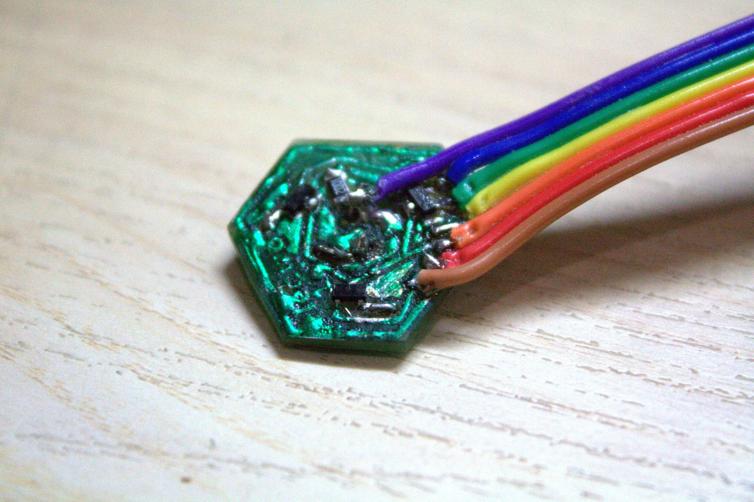 Your Own Color Sensor Using LEDs : 8 Steps (with Pictures) - Instructables