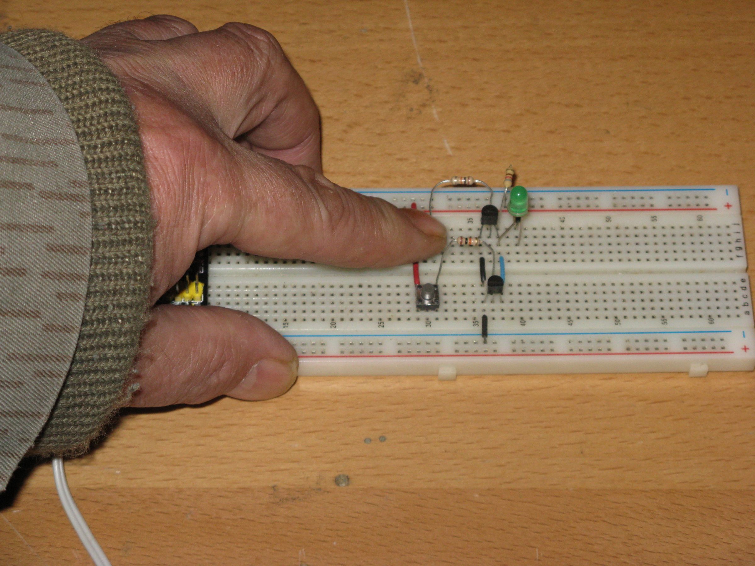 Dual Logic Transistor Gates : 10 Steps - Instructables
