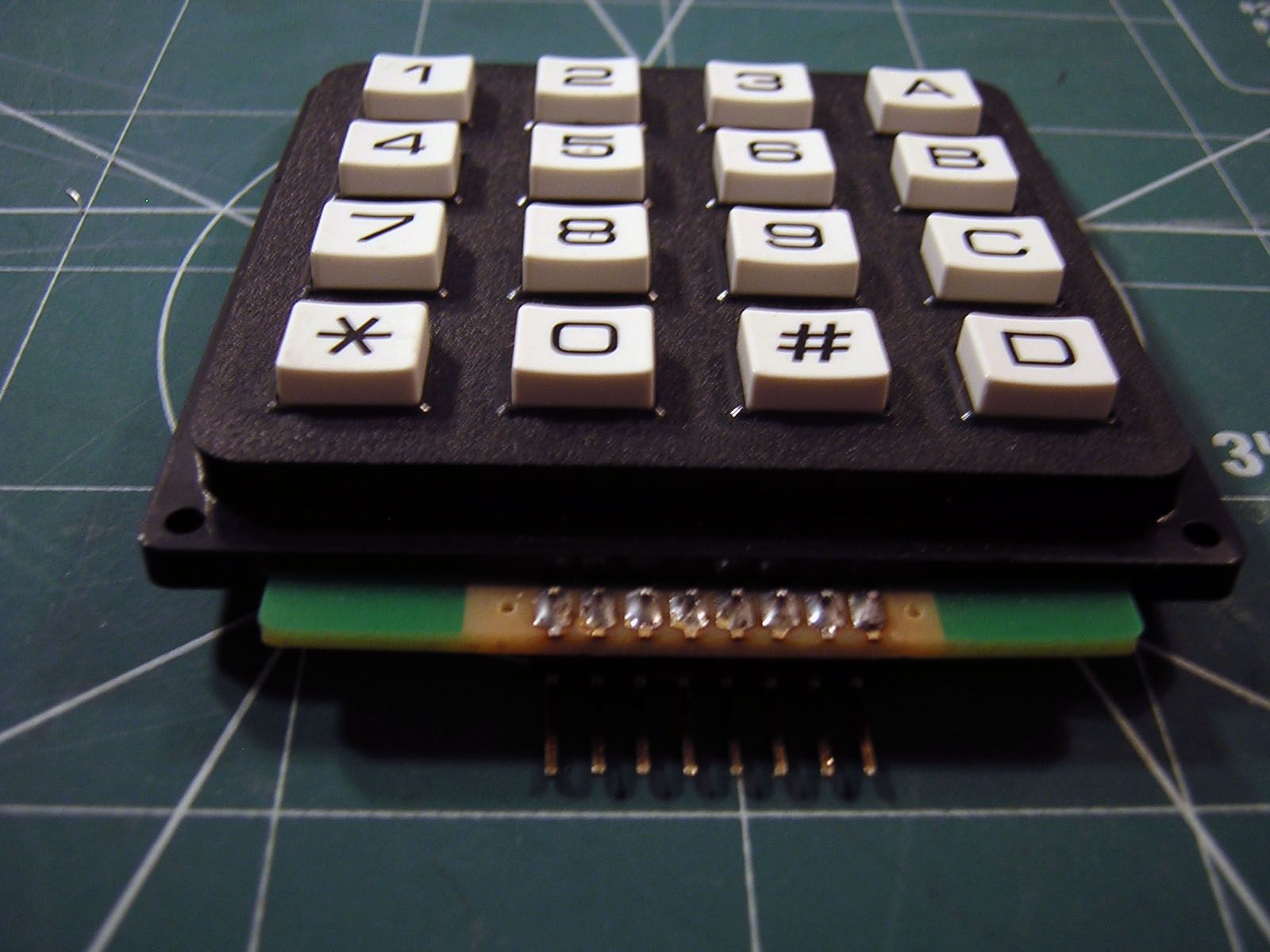 16-key Keypad Decoding With an AVR MCU : 7 Steps - Instructables