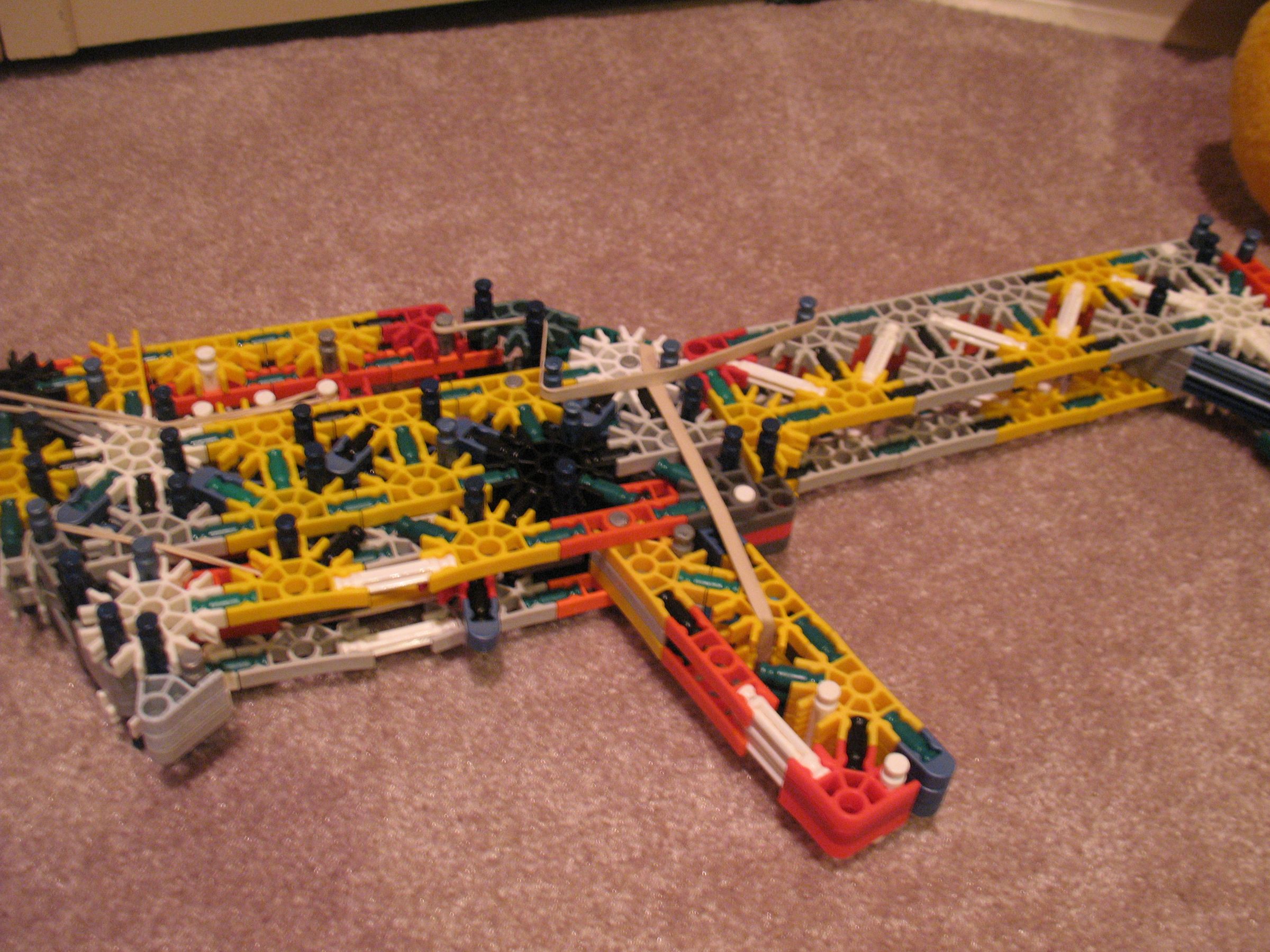 Knex Magpul FMG-9 (Foldable Machine Gun) - Instructables
