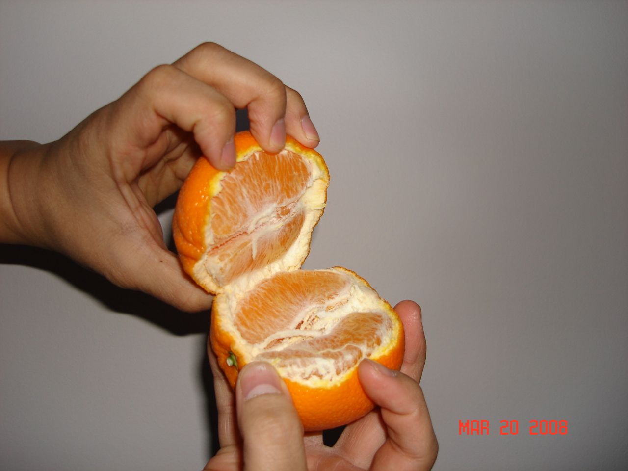Easiest (cleanest) Way to Open an Orange : 4 Steps - Instructables