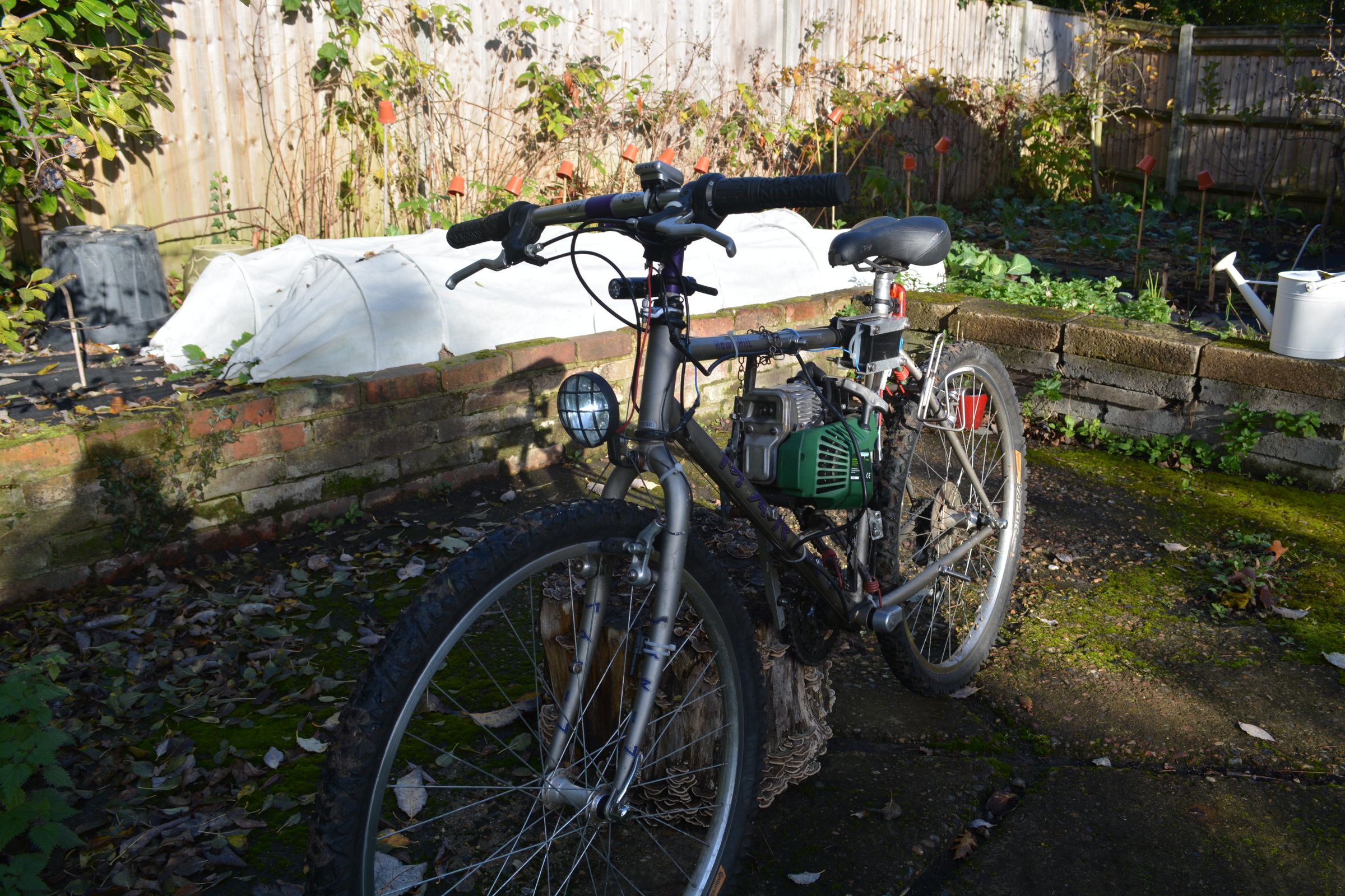 DIY Chainsaw-bike : 13 Steps (with Pictures) - Instructables