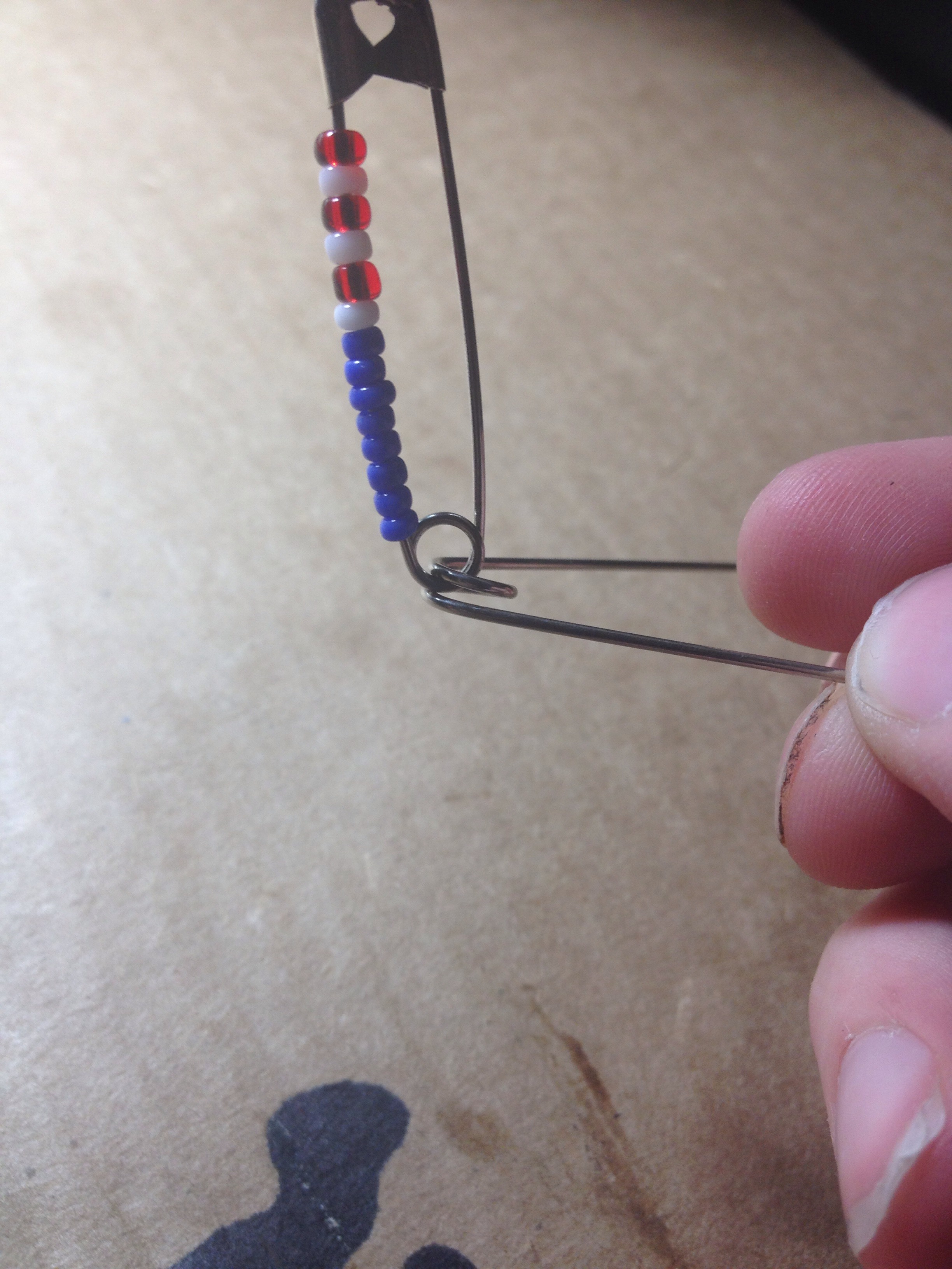 American Flag Pin : 19 Steps - Instructables