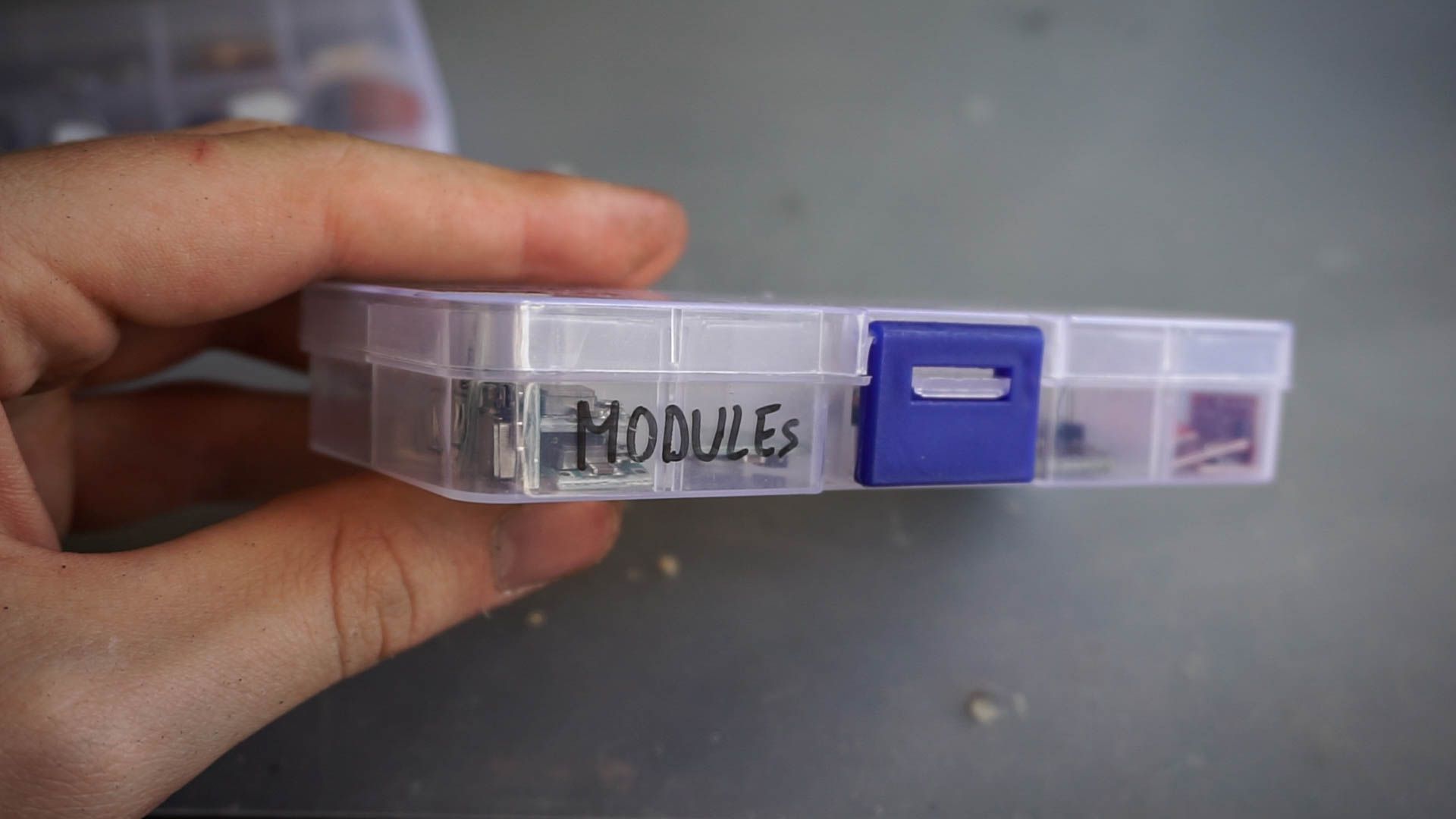 The Sleeper Electronic Components Organizer Desk : 10 Steps (with ...