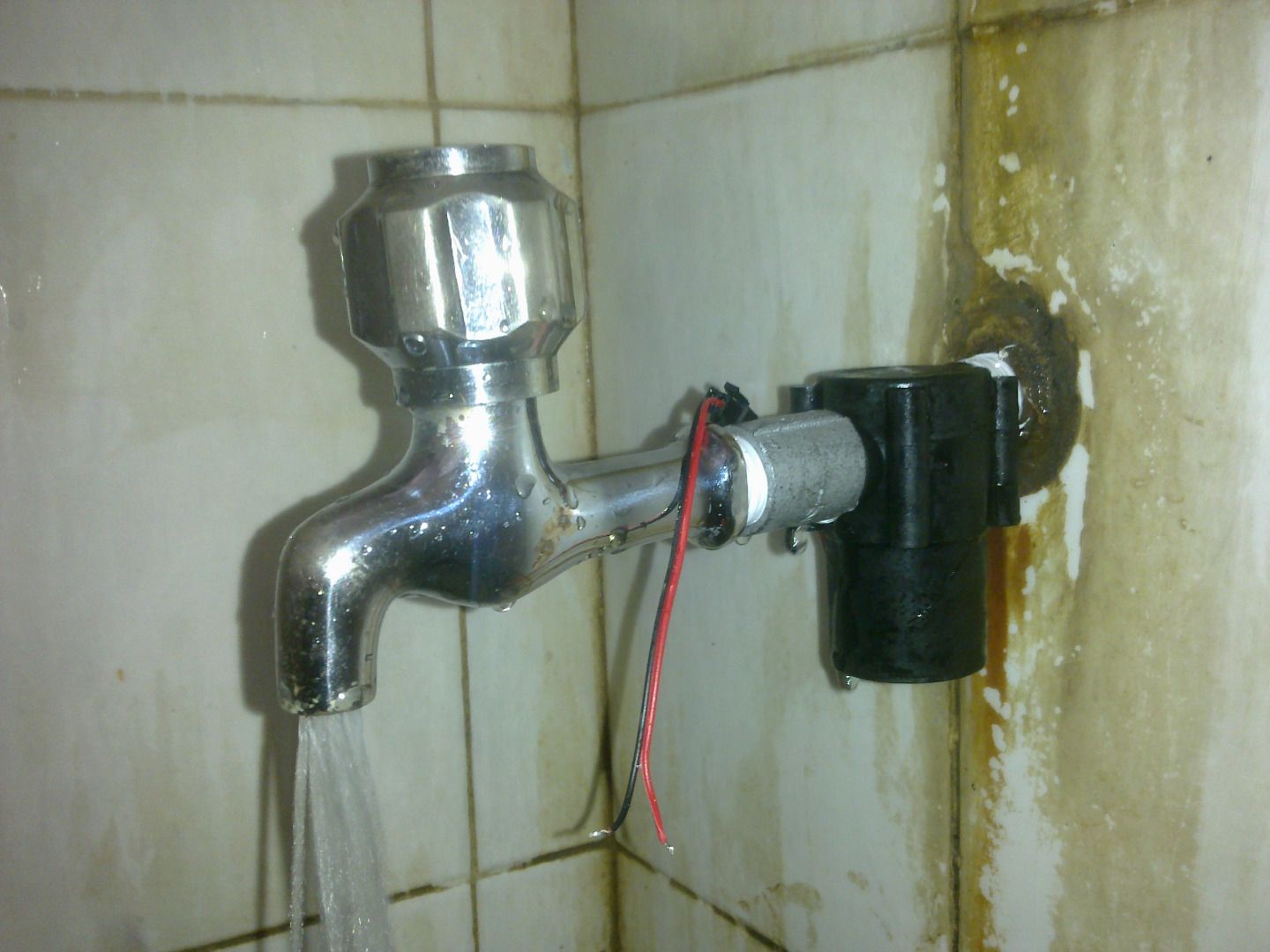 Power Your Bathroom by Water Tap : 9 Steps (with Pictures) - Instructables