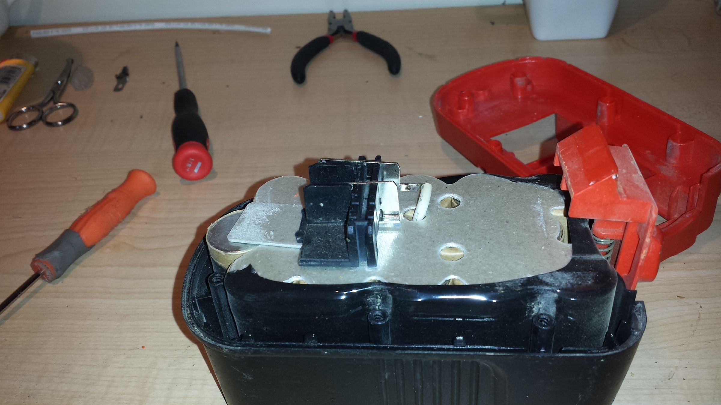 Tired of Dead Batteries in Your Cordless Tools? Me Too! So Let's Hack ...