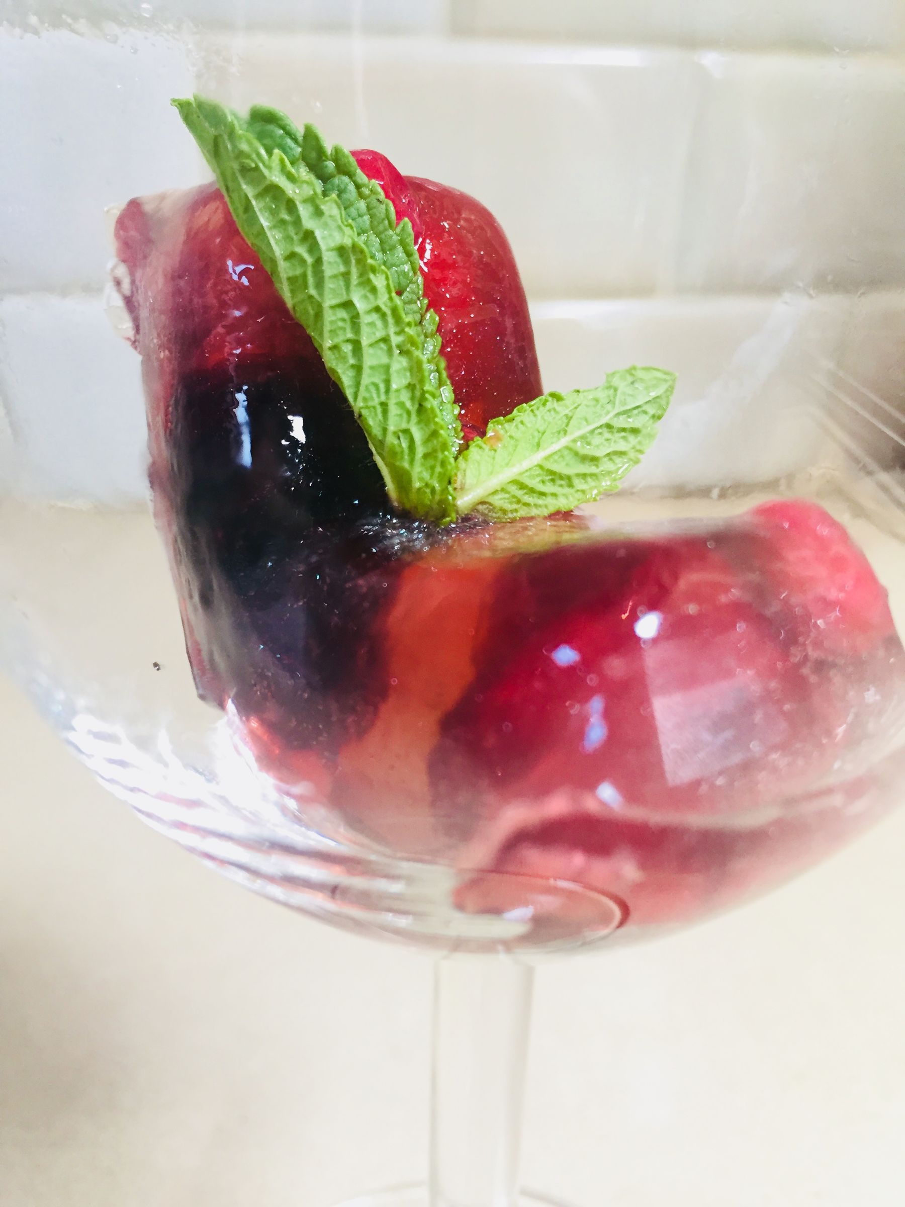 Molecular Gastronomy Cocktails : 19 Steps (with Pictures) - Instructables