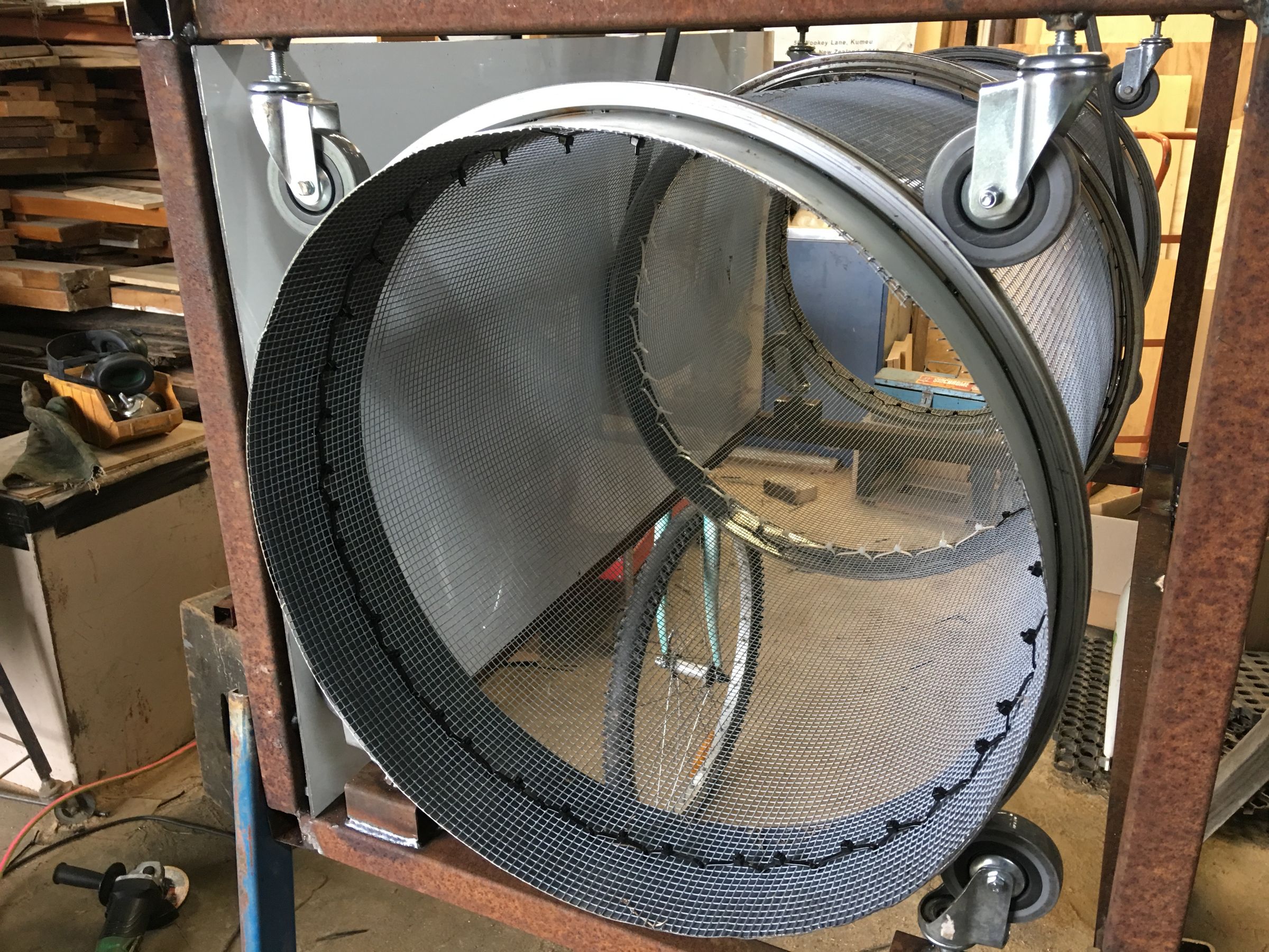 Building a Soil Sifter / Rotary Trommel : 7 Steps (with Pictures ...