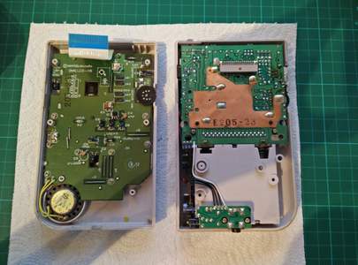 Taking Apart a Nintendo Gameboy : 13 Steps (with Pictures) - Instructables