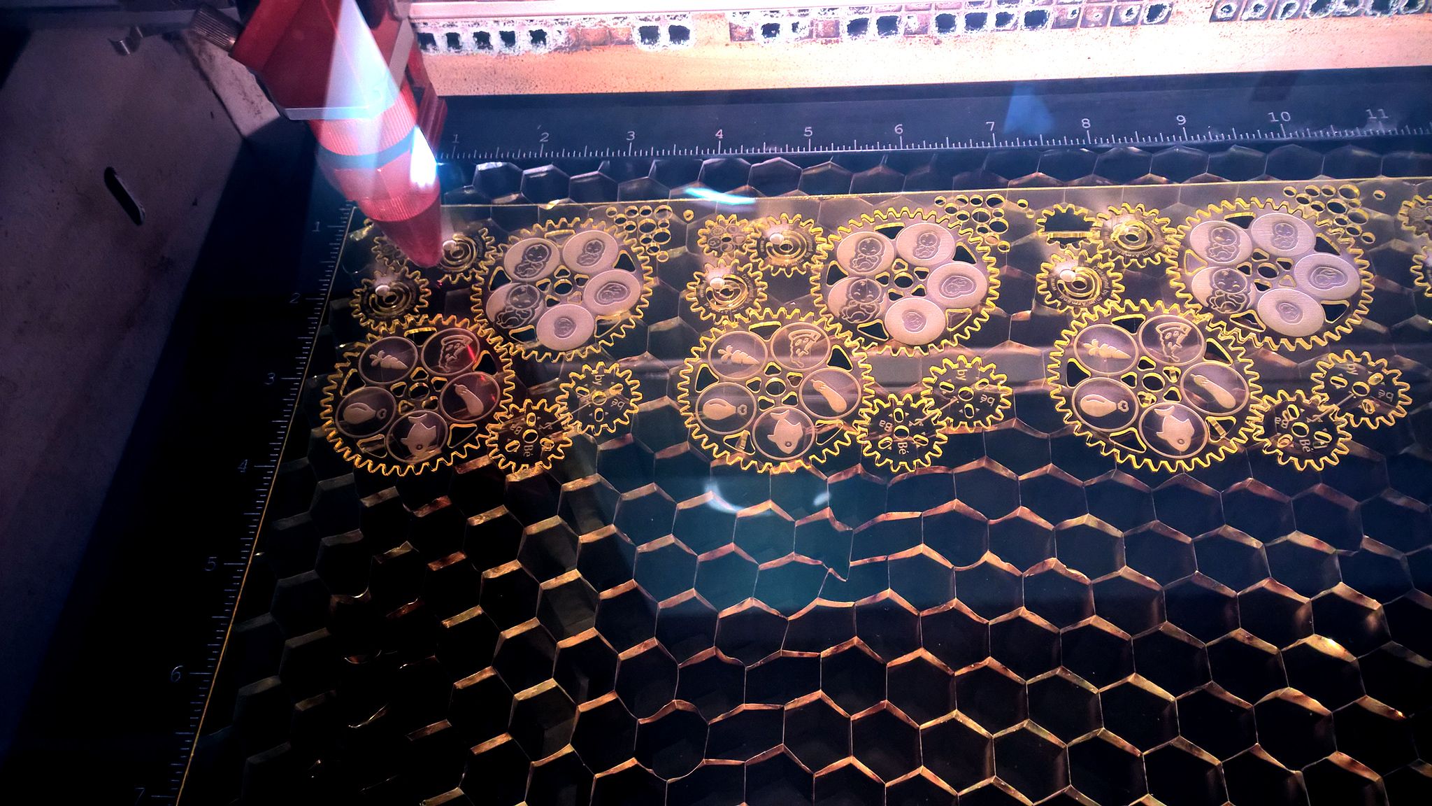 Mechard: Mechanical Greetings Card! : 8 Steps (with Pictures ...