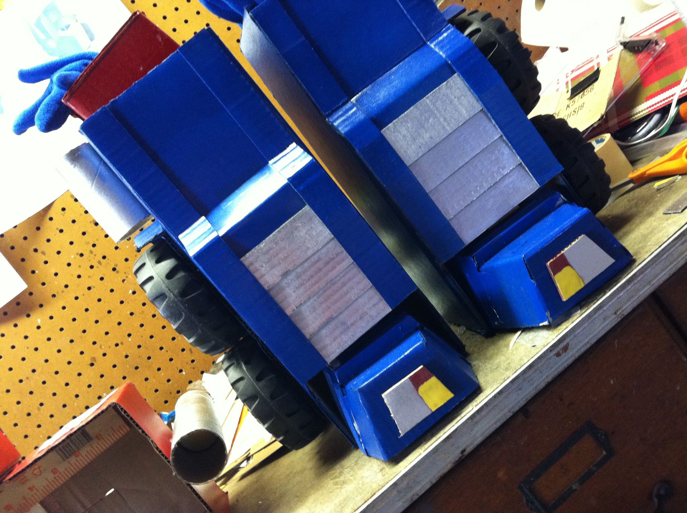 Optimus Prime (G1) Costume : 16 Steps (with Pictures) - Instructables