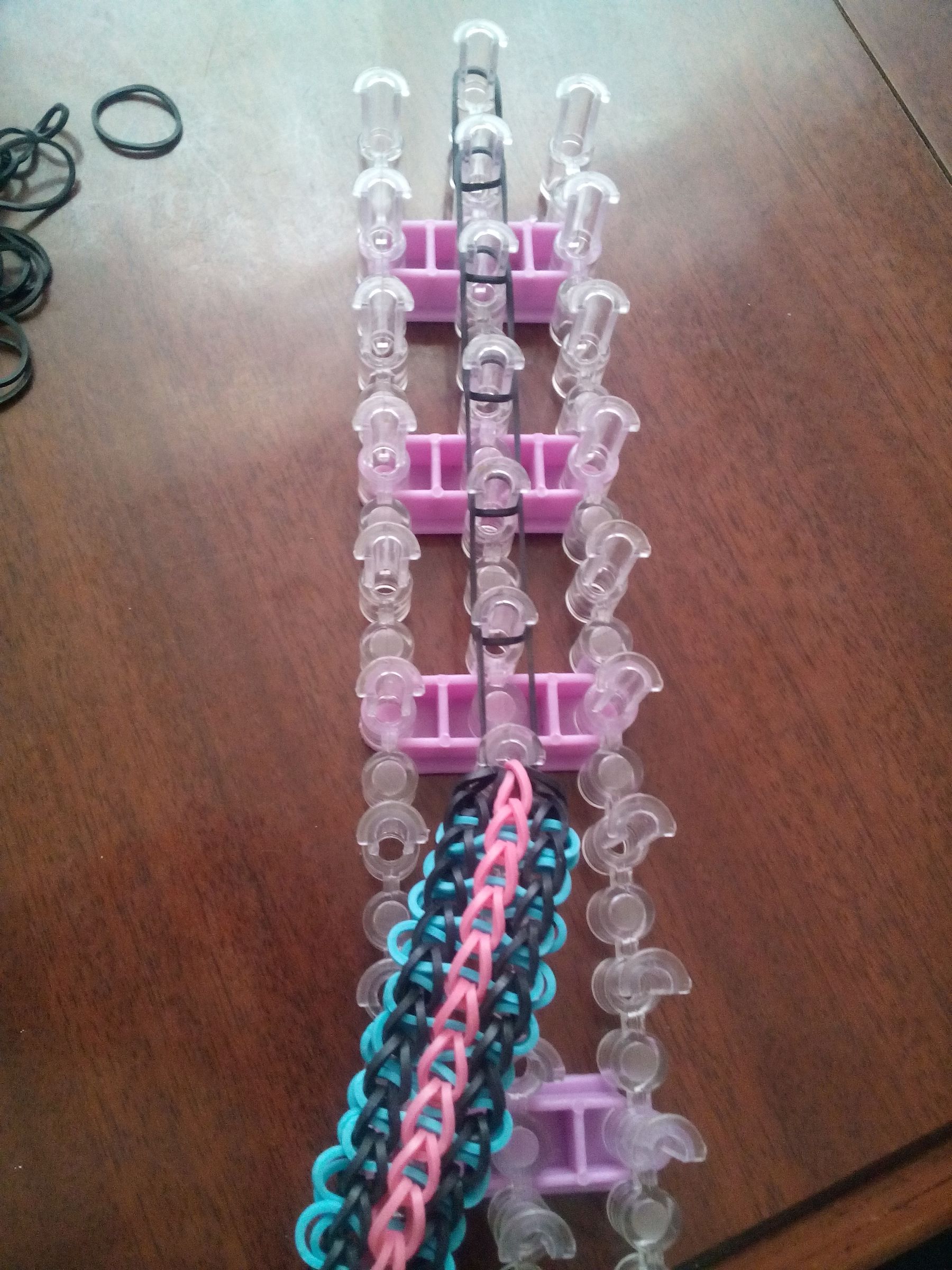 Loom Band Ladder Bracelet : 9 Steps - Instructables