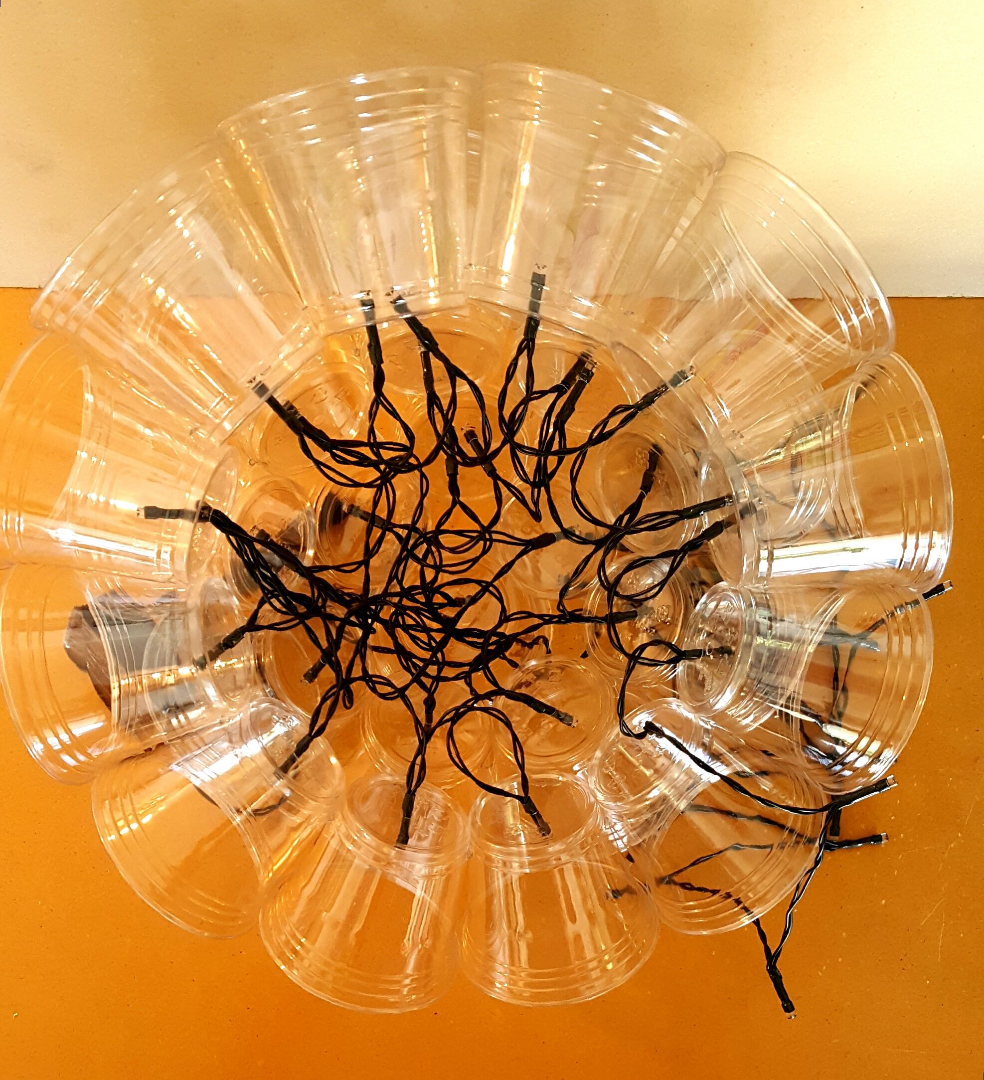 Improved SOLAR SPARKLEBALL ! : 8 Steps (with Pictures) - Instructables