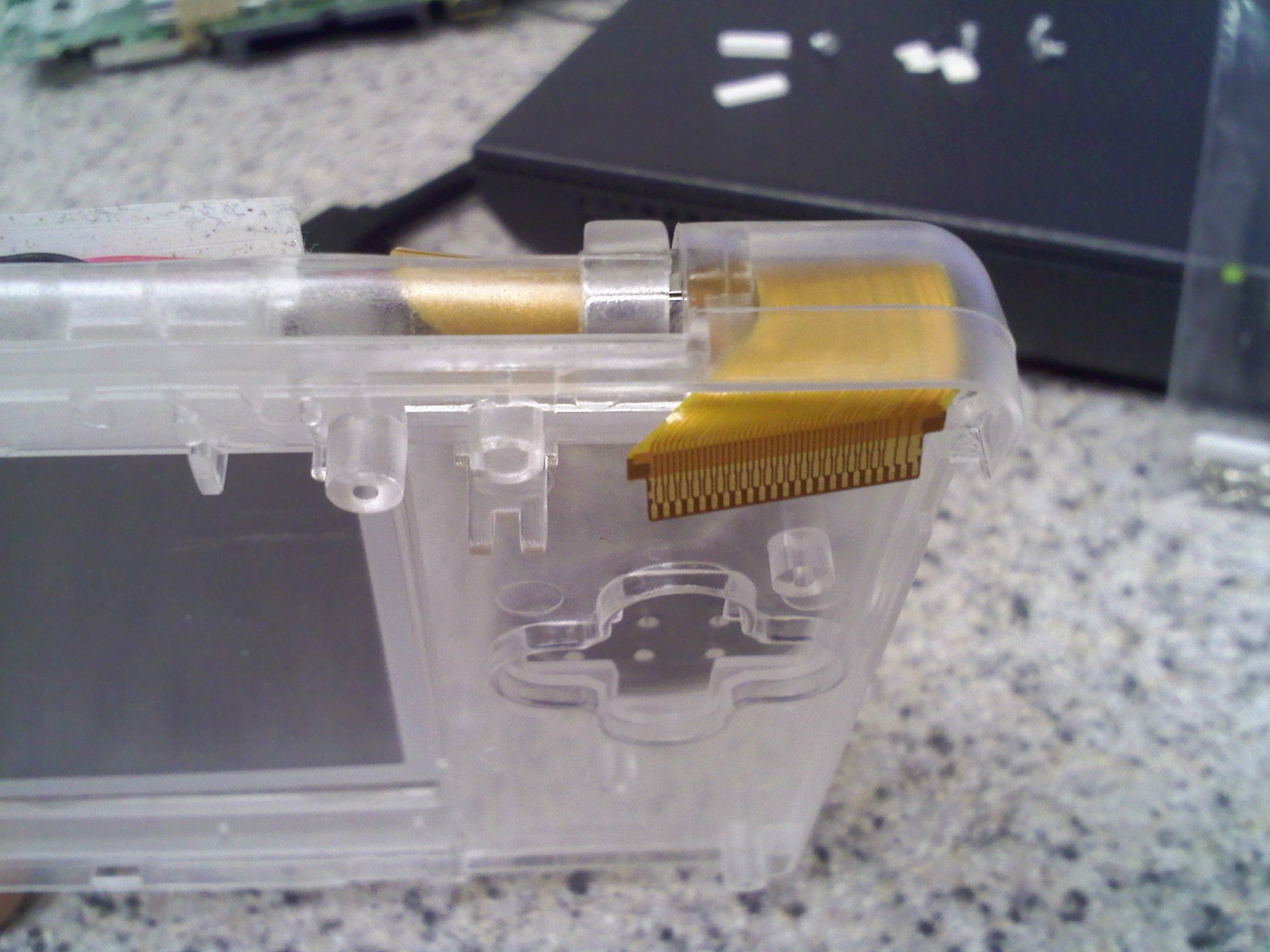 Replace Your Nintendo DS Lite Shell : 5 Steps - Instructables