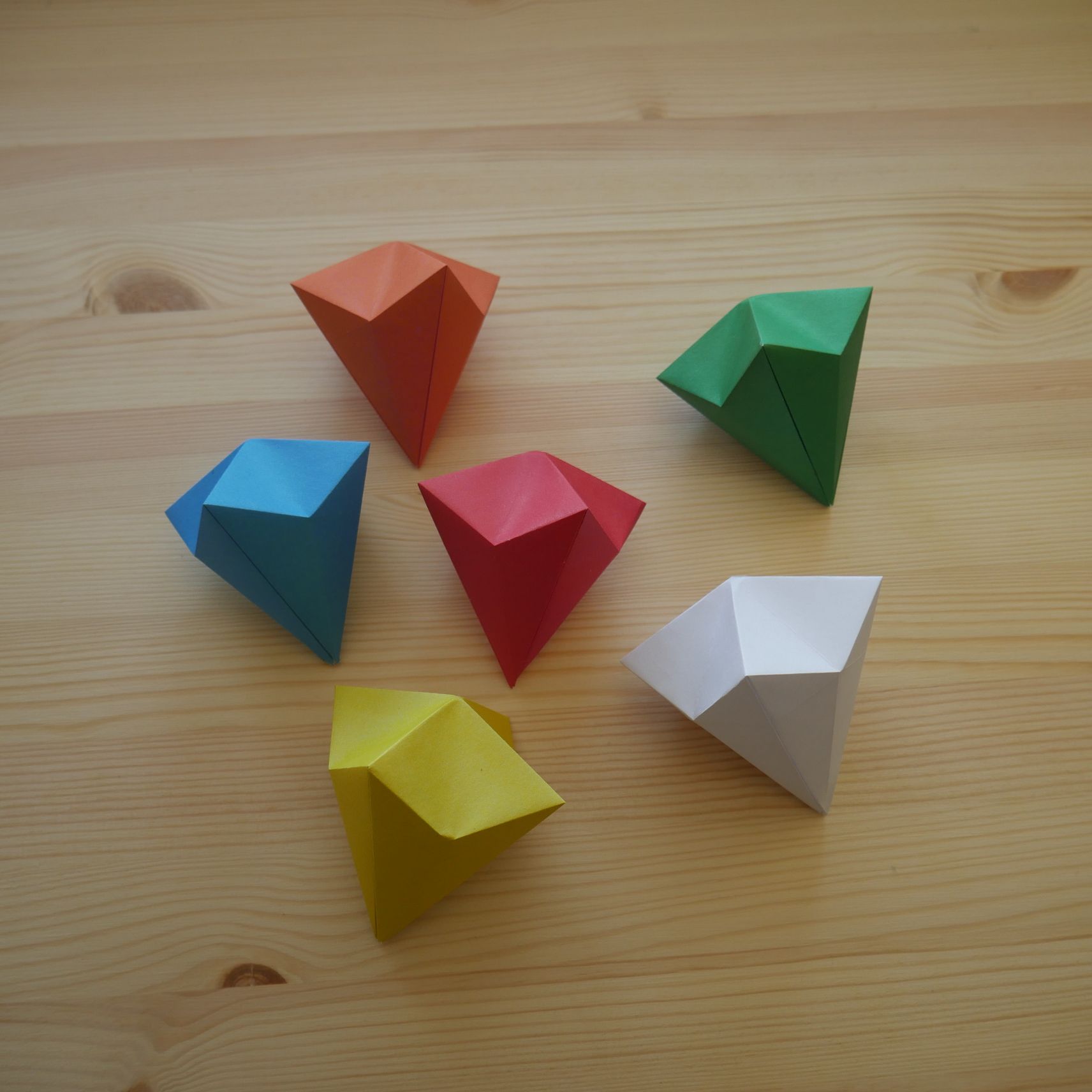 Origami Diamond : 8 Steps (with Pictures) - Instructables