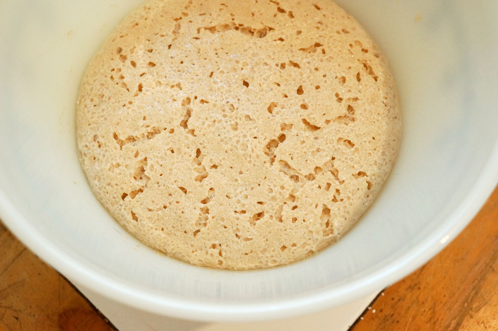 Vintage Copycat School Cafeteria Yeast Rolls : 7 Steps (with Pictures ...