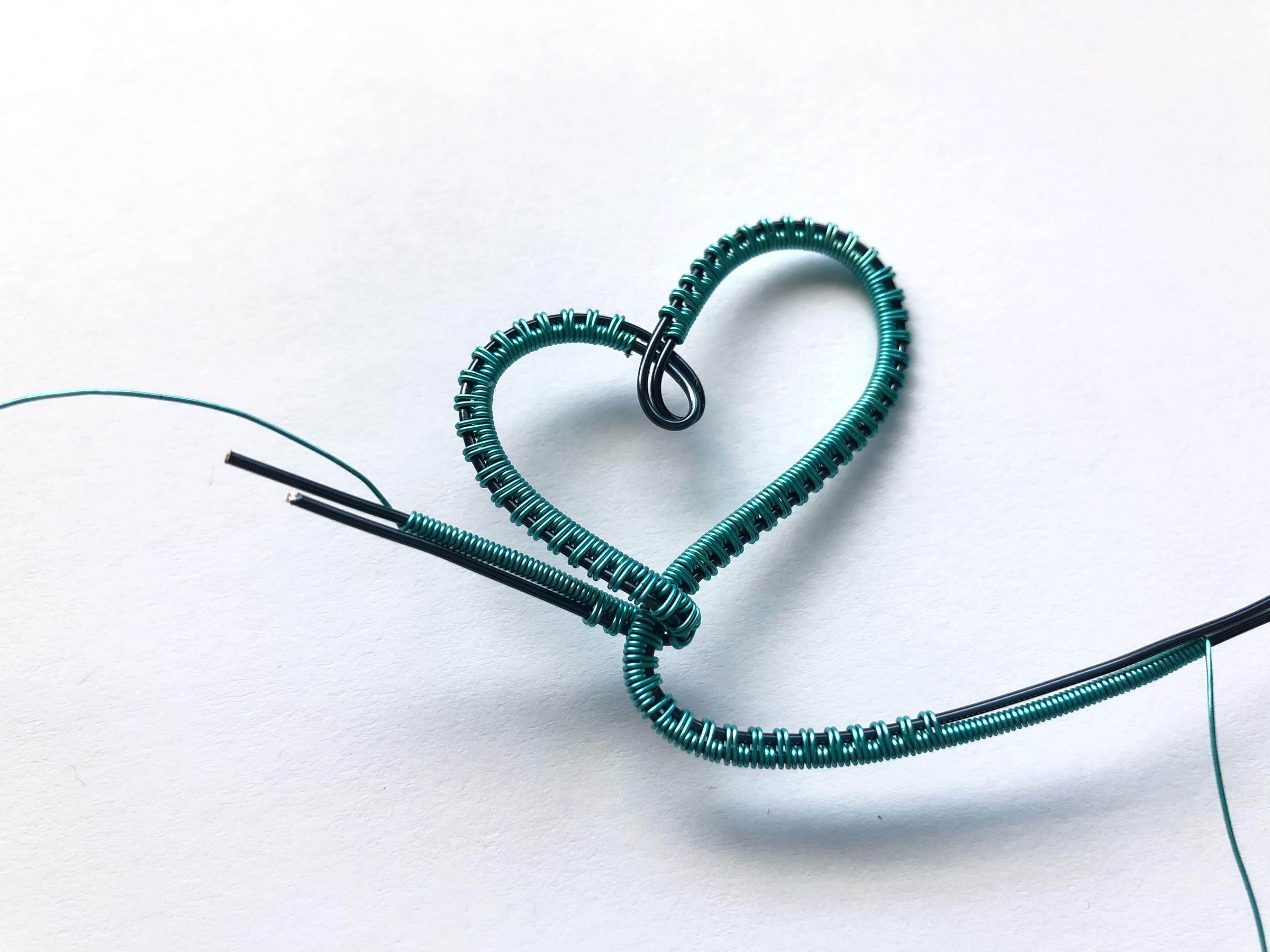 Woven Wire Hearts : 17 Steps (with Pictures) - Instructables