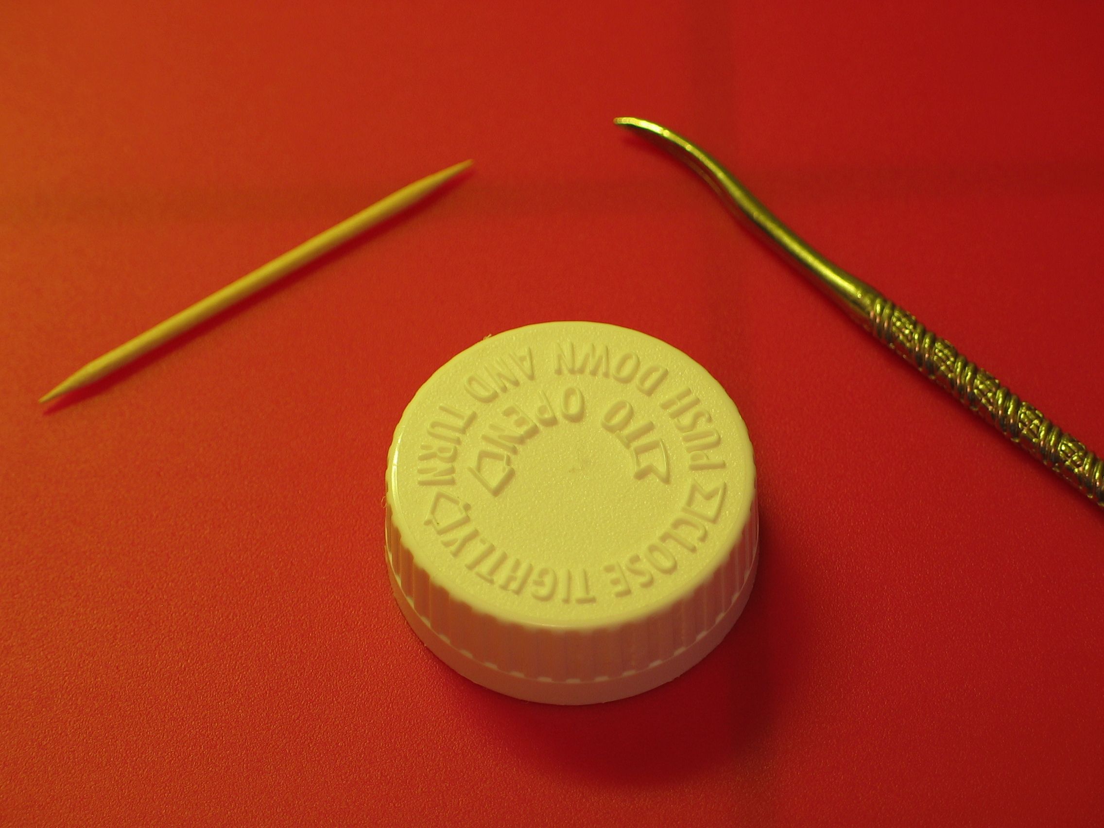 How to Make Evil Childproof Caps Easy to Open : 10 Steps (with Pictures ...