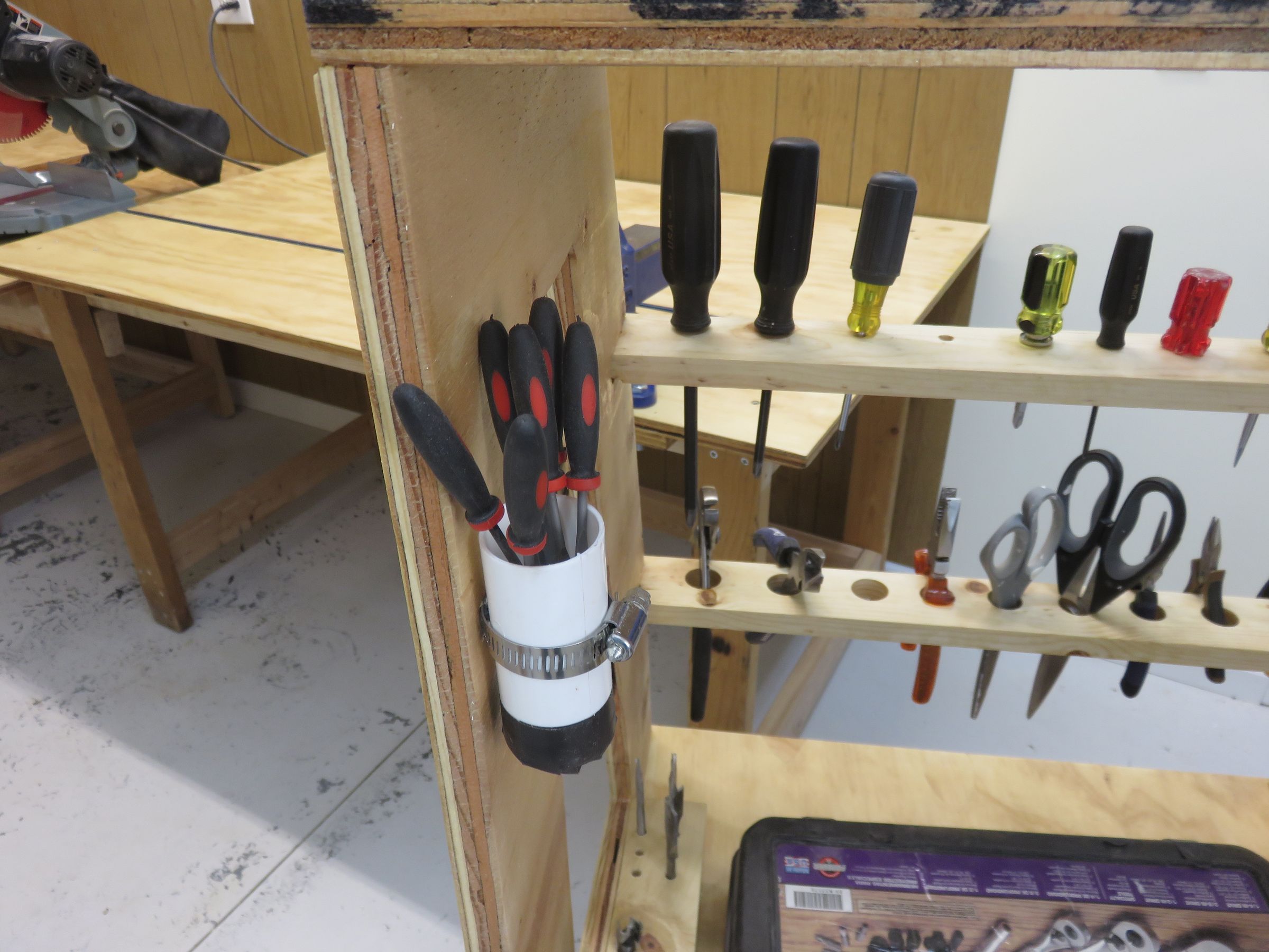 Movable Shop Tool Ladder : 5 Steps (with Pictures) - Instructables