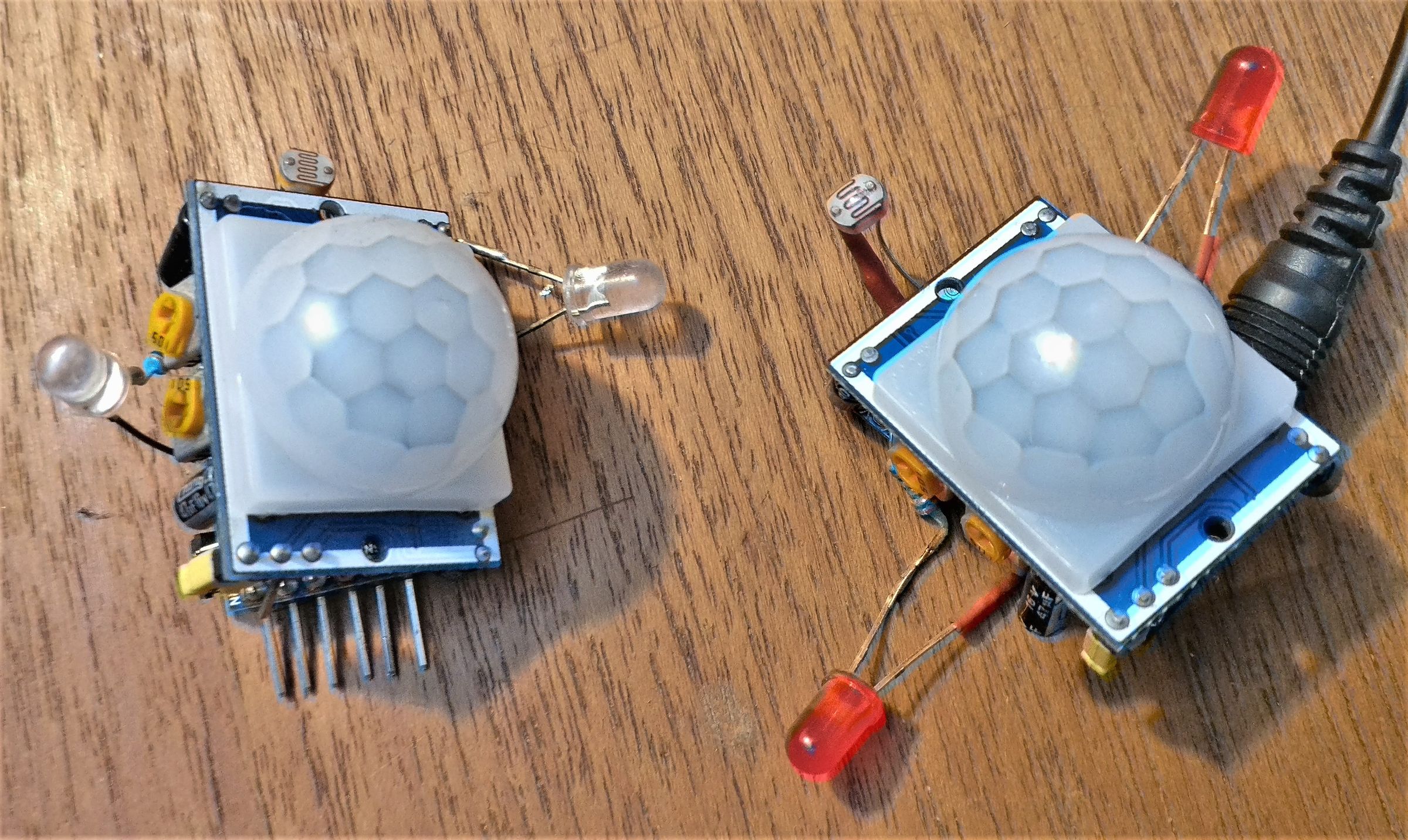 Mini LED Lamp With Movement- (PIR) and Lightssensor (LDR) : 8 Steps ...