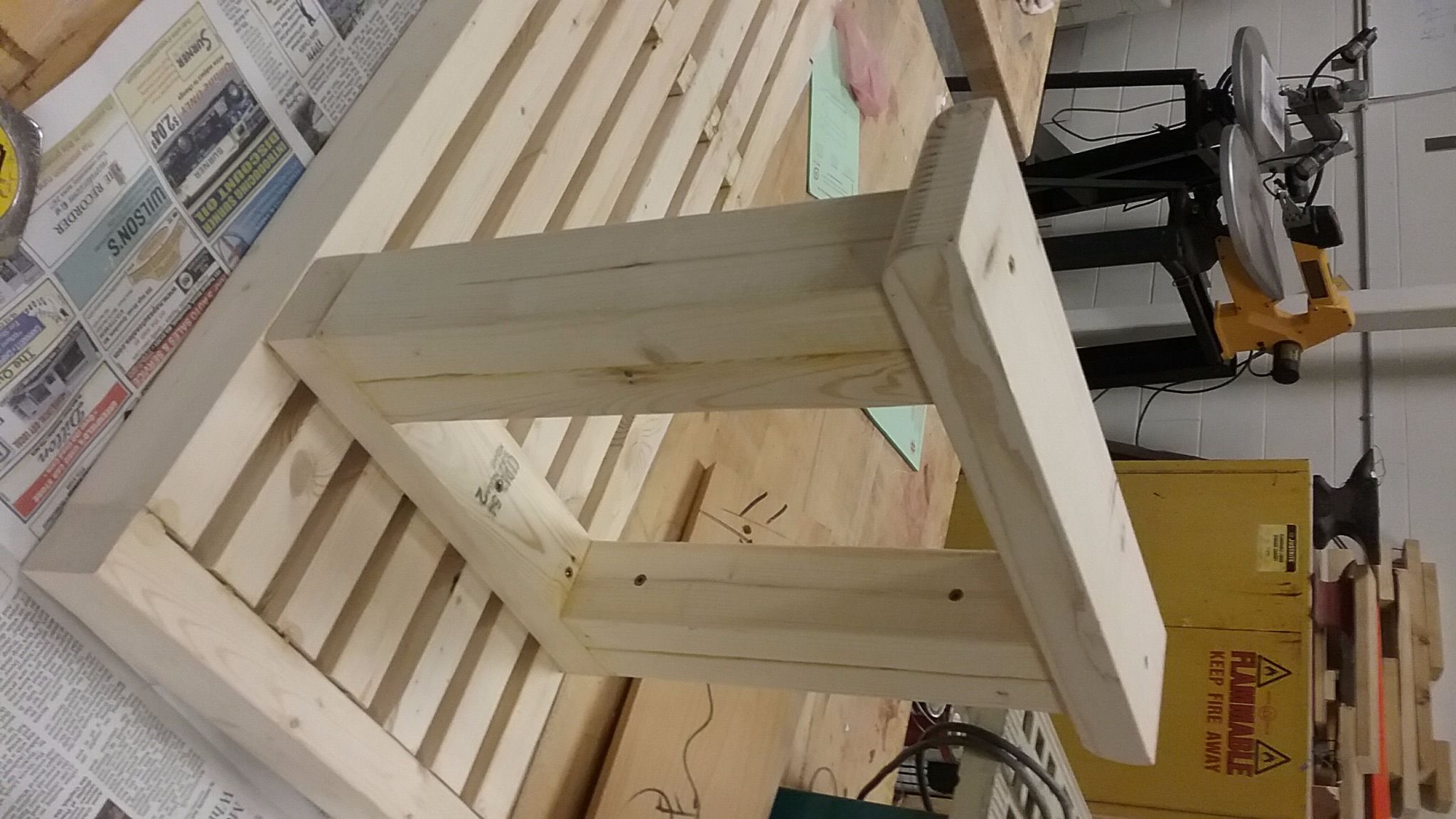 Simple and Sturdy Bench From 2x3s : 6 Steps (with Pictures) - Instructables