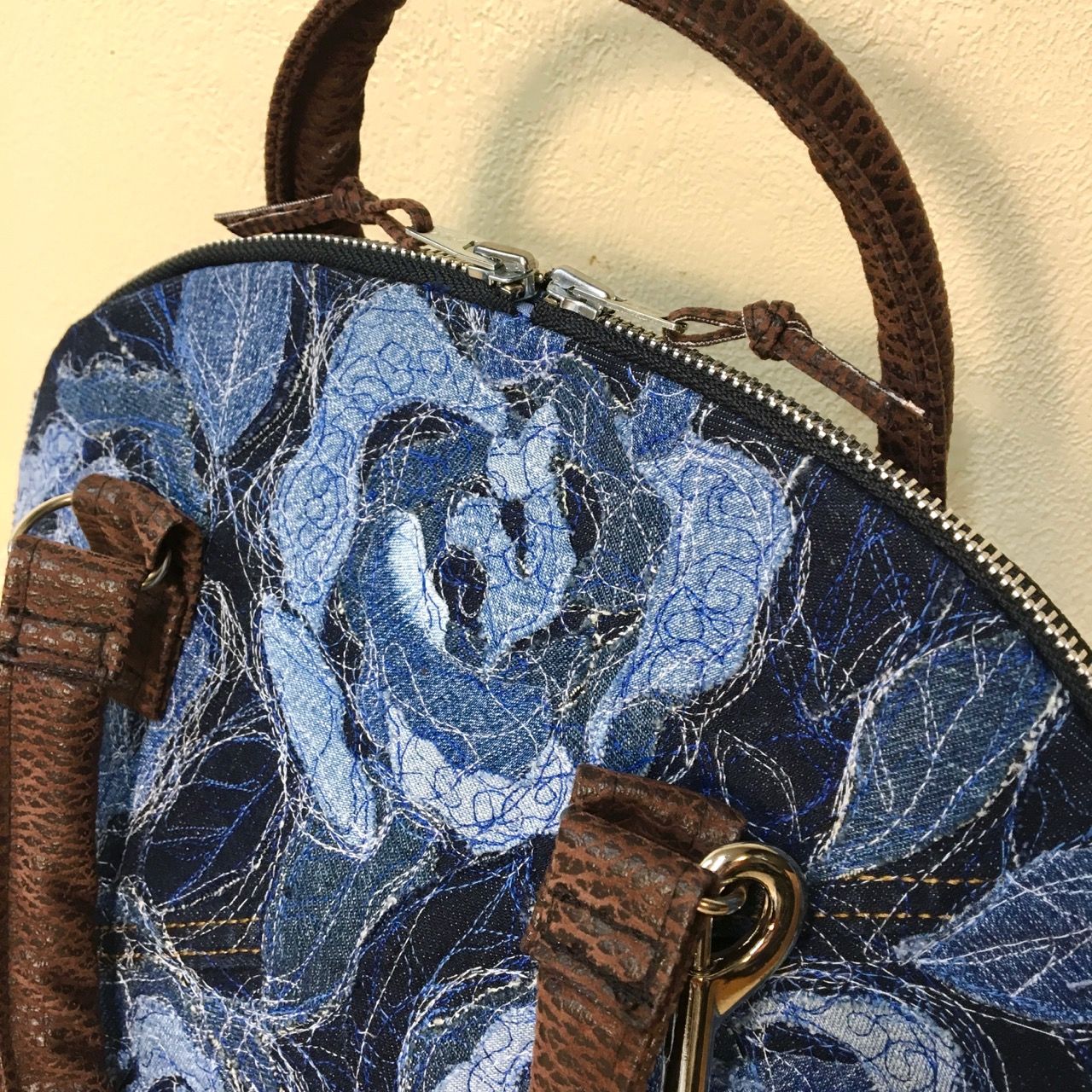 Super Strong Bowler-Style Bag : 12 Steps (with Pictures) - Instructables