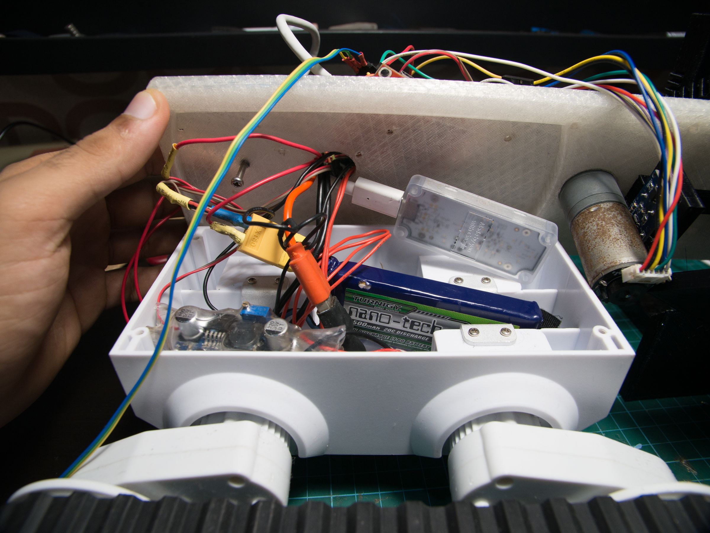 Personal Assistant Robot (Finds Objects and Follows You) Ft. Raspberry ...