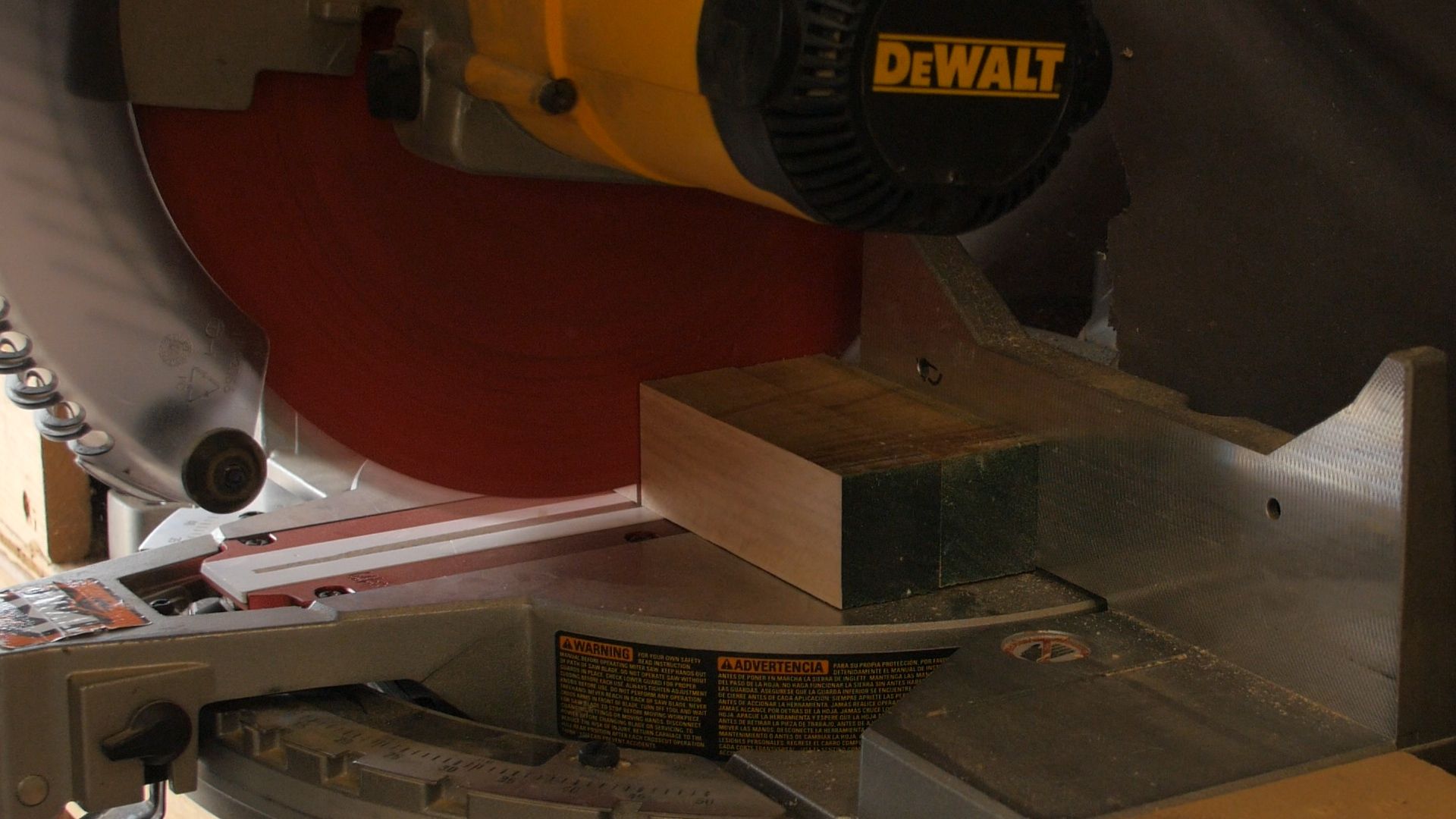 How to Restore an Old Wheelbarrow : 5 Steps (with Pictures) - Instructables