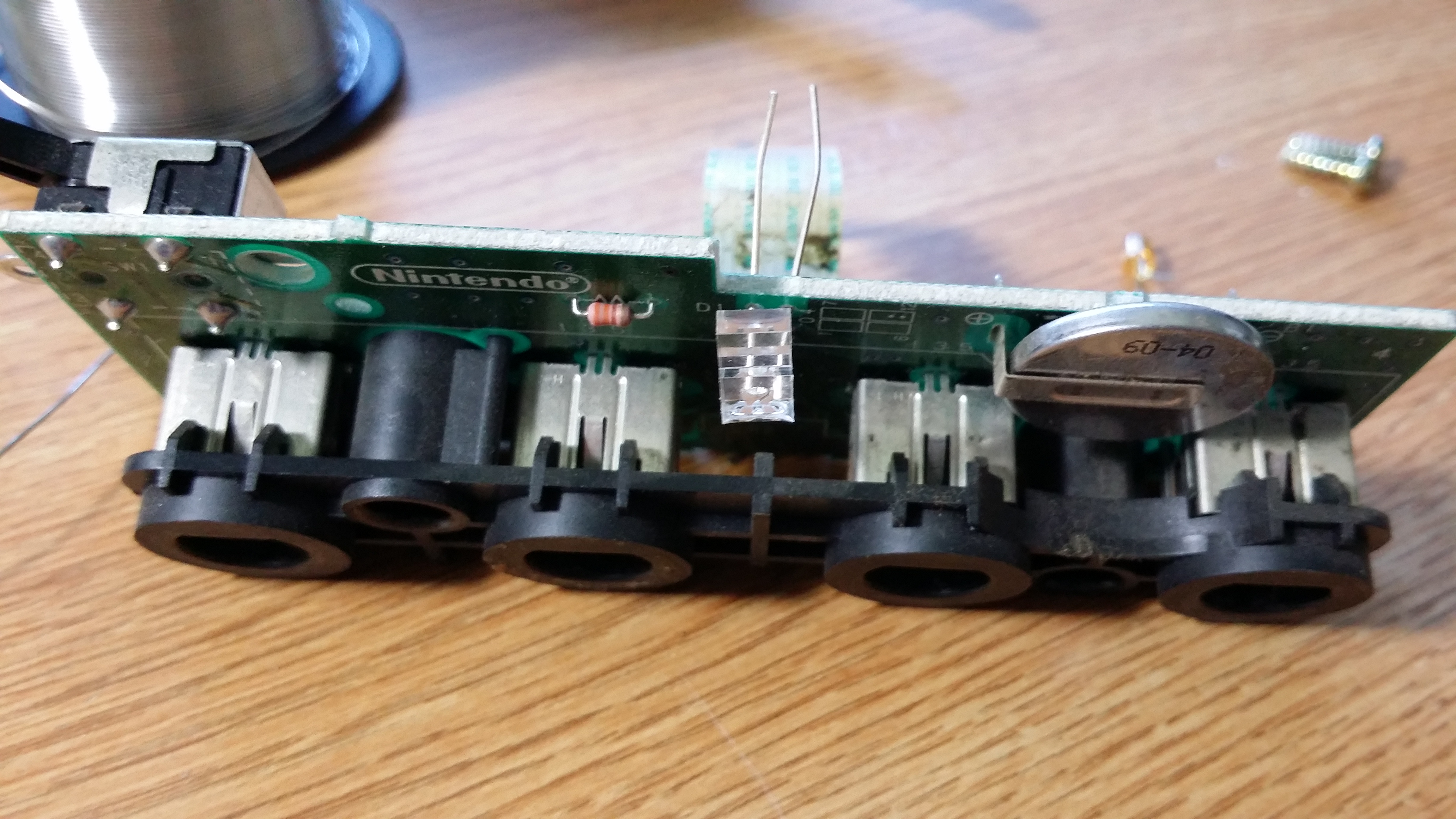 Homemade GameCube Mod-Chip : 10 Steps - Instructables