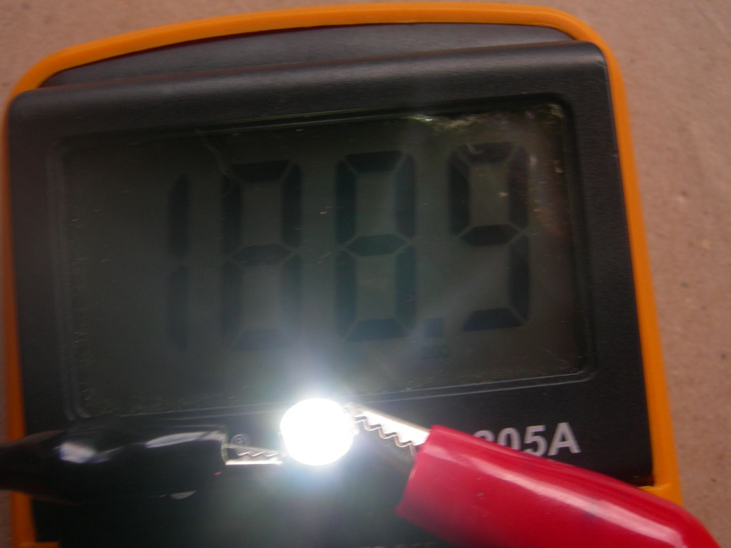 World's Simplest DC Current Limiter : 4 Steps - Instructables