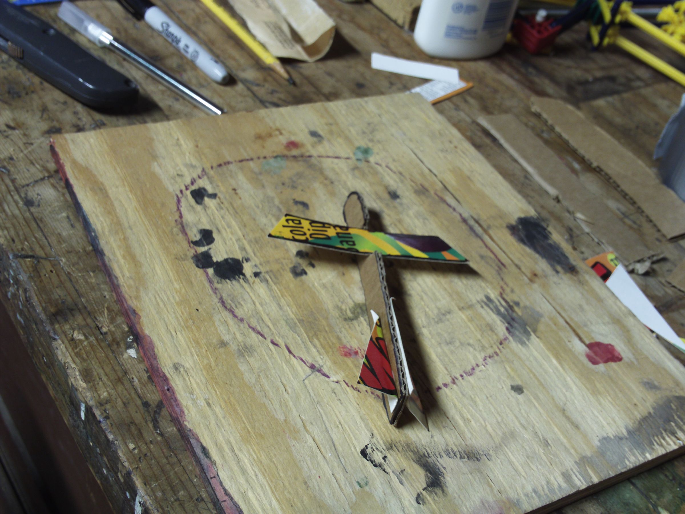 Card Board Gliders : 8 Steps - Instructables