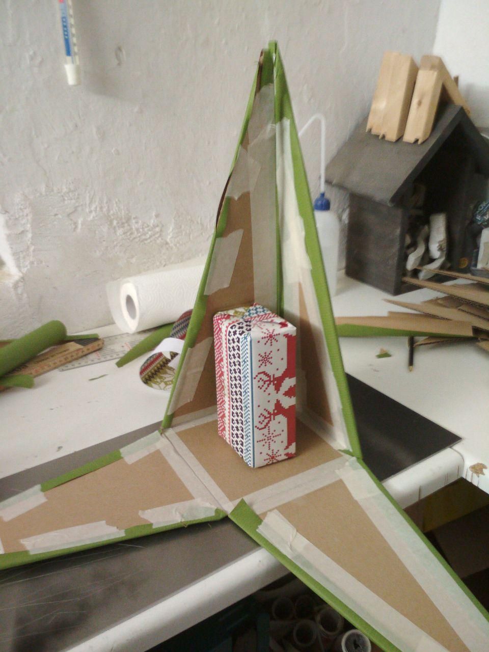 Christmas Tree Explosion Box | Christmas Card 2018 : 12 Steps (with ...