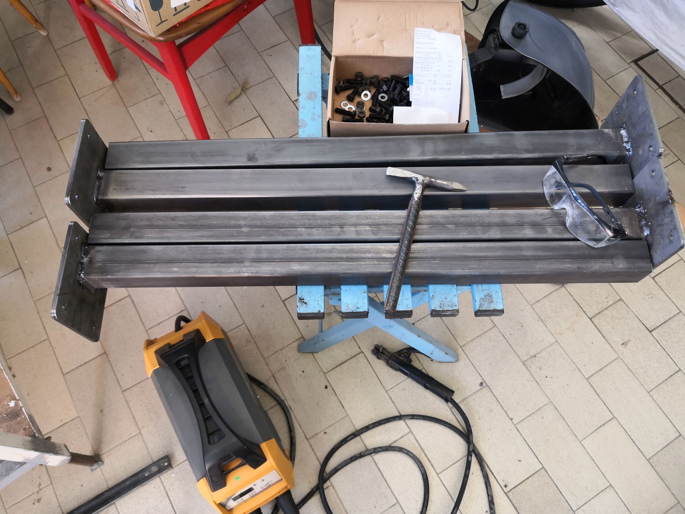 DIY Professional Grade Welding Table (with FREE Plans) : 9 Steps (with ...