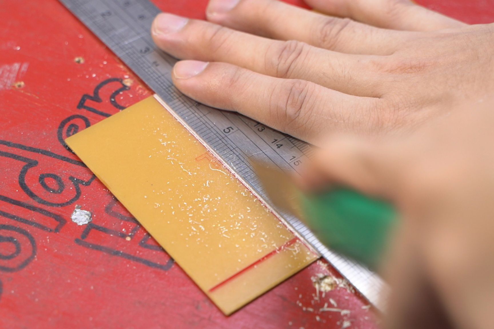 Single Sided PCB Home Fabrication (Presensitized PCB) : 21 Steps (with ...