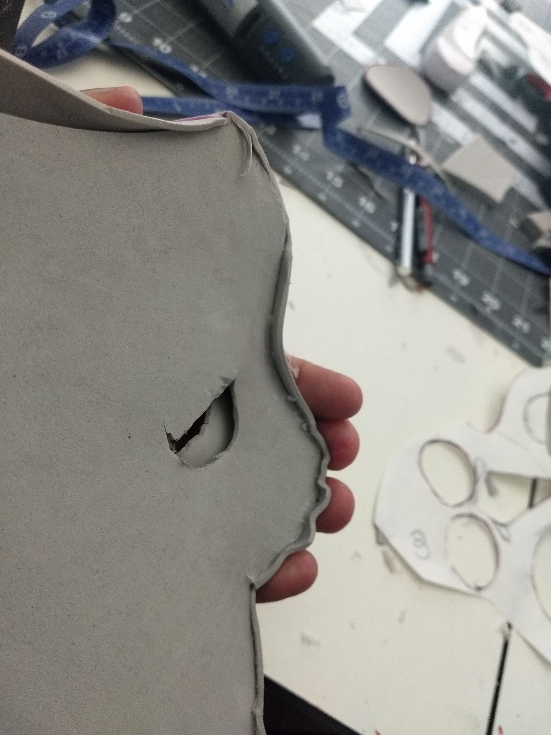 Borderlands 3 Tiny Tina Mask : 7 Steps (with Pictures) - Instructables