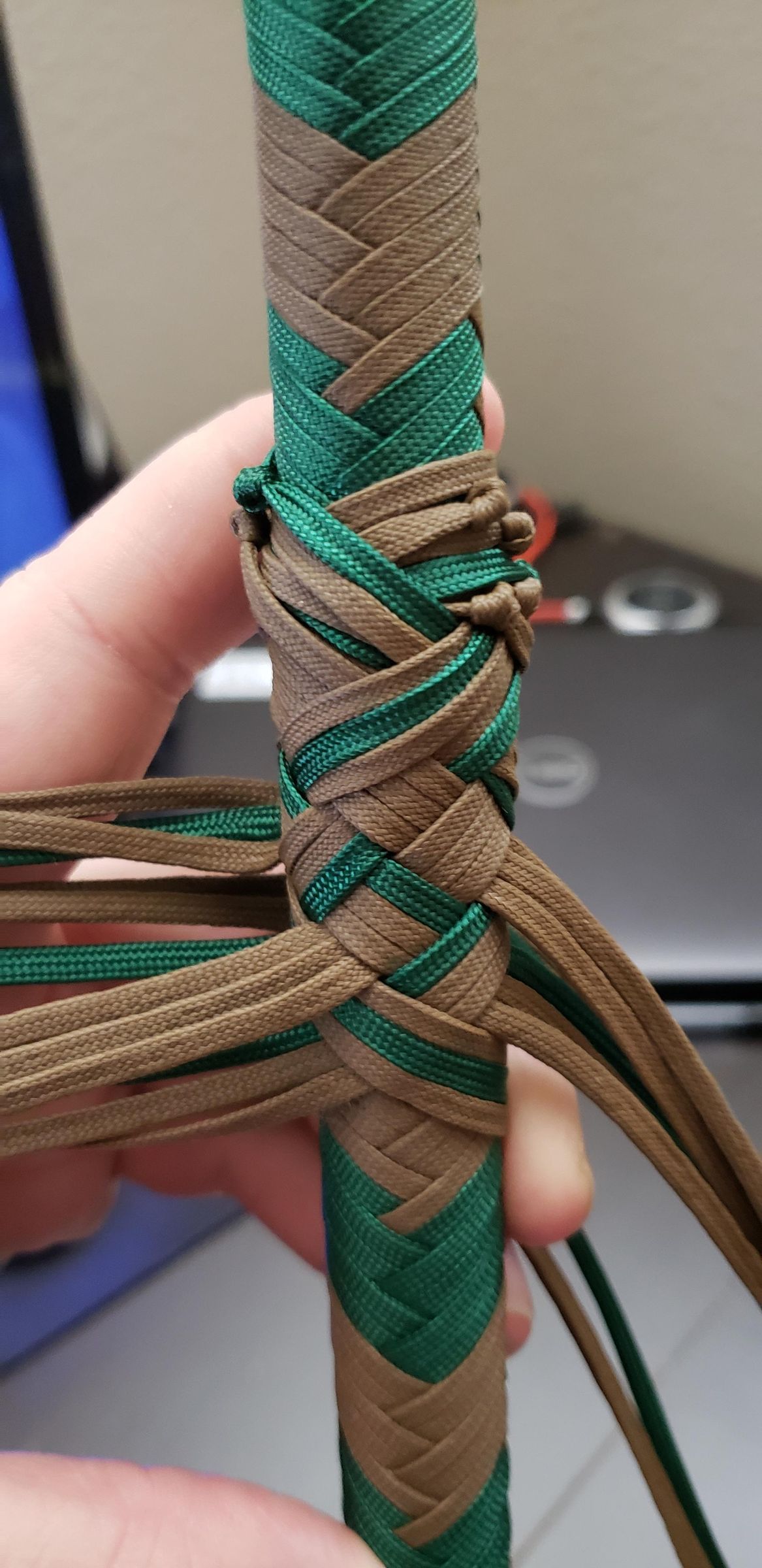 How to Make a 24 Plait 5 Belly Nylon Bullwhip : 10 Steps (with Pictures ...